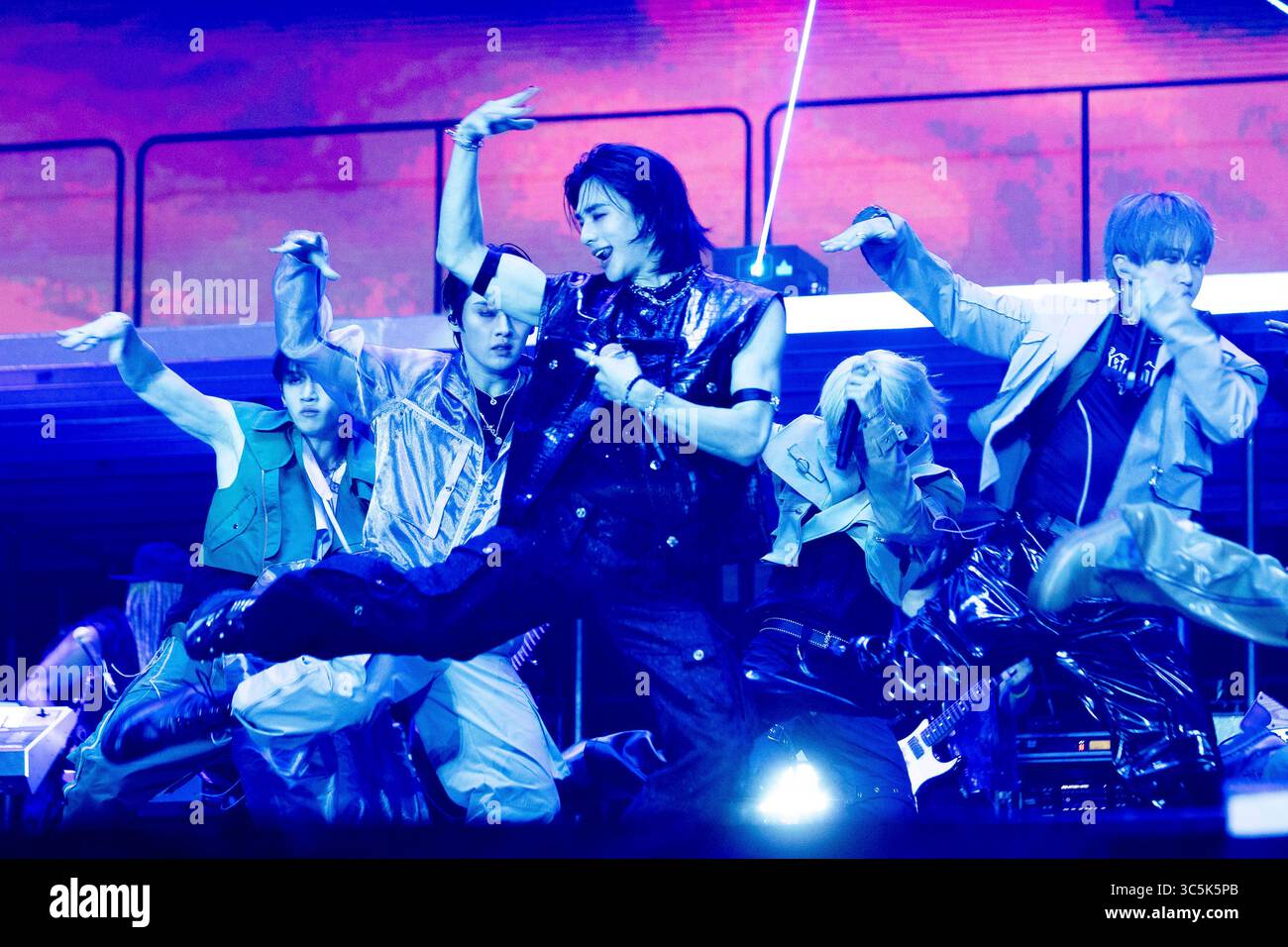 Bang Chan, Lee Know, Changbin, Hyunjin, Han, Felix, Seungmin, I.N from ...