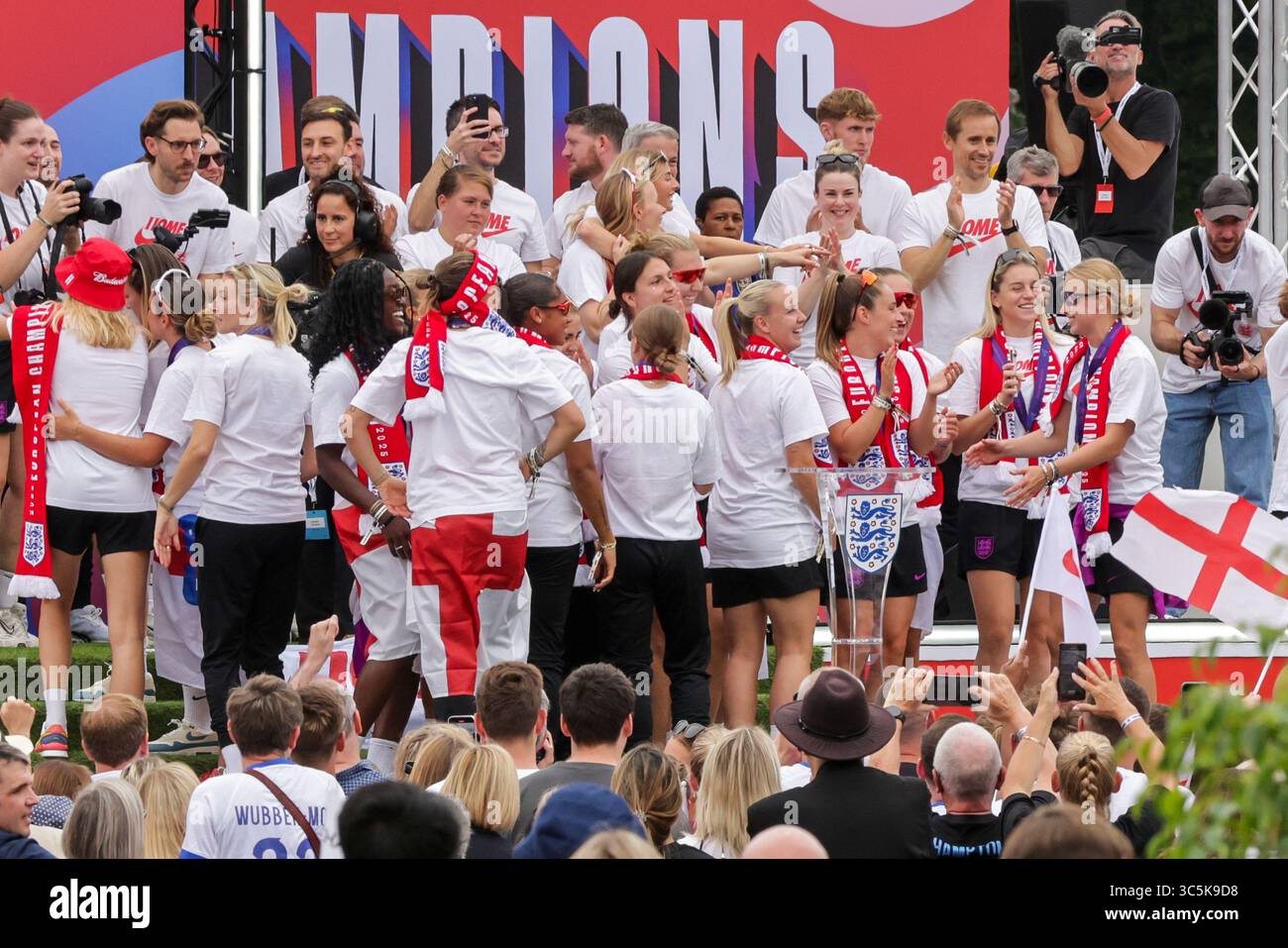 London, UK. 29th July, 2025. England players celebrate on the stage at ...