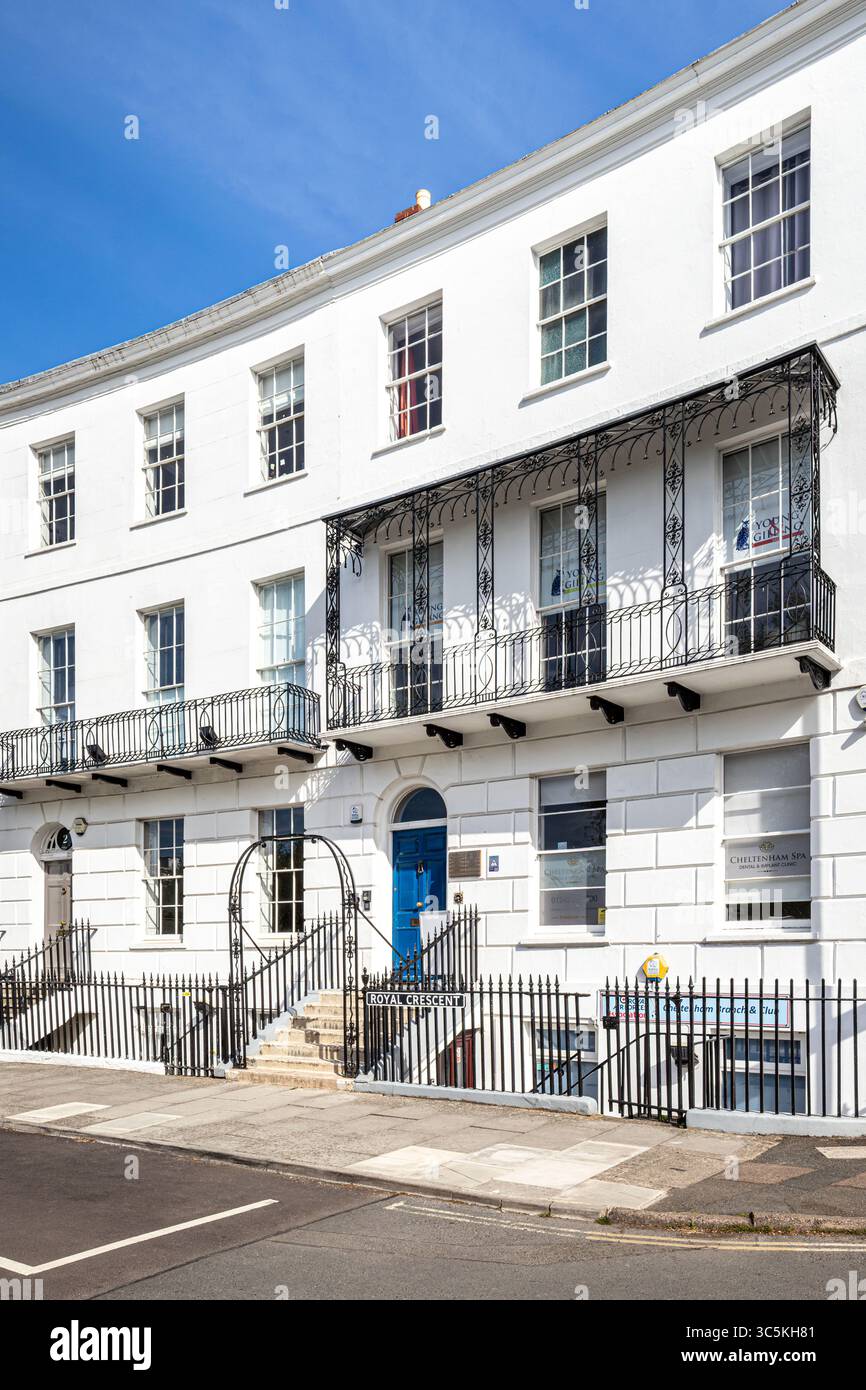 Typical Regency architecture, Royal Crescent, Cheltenham ...