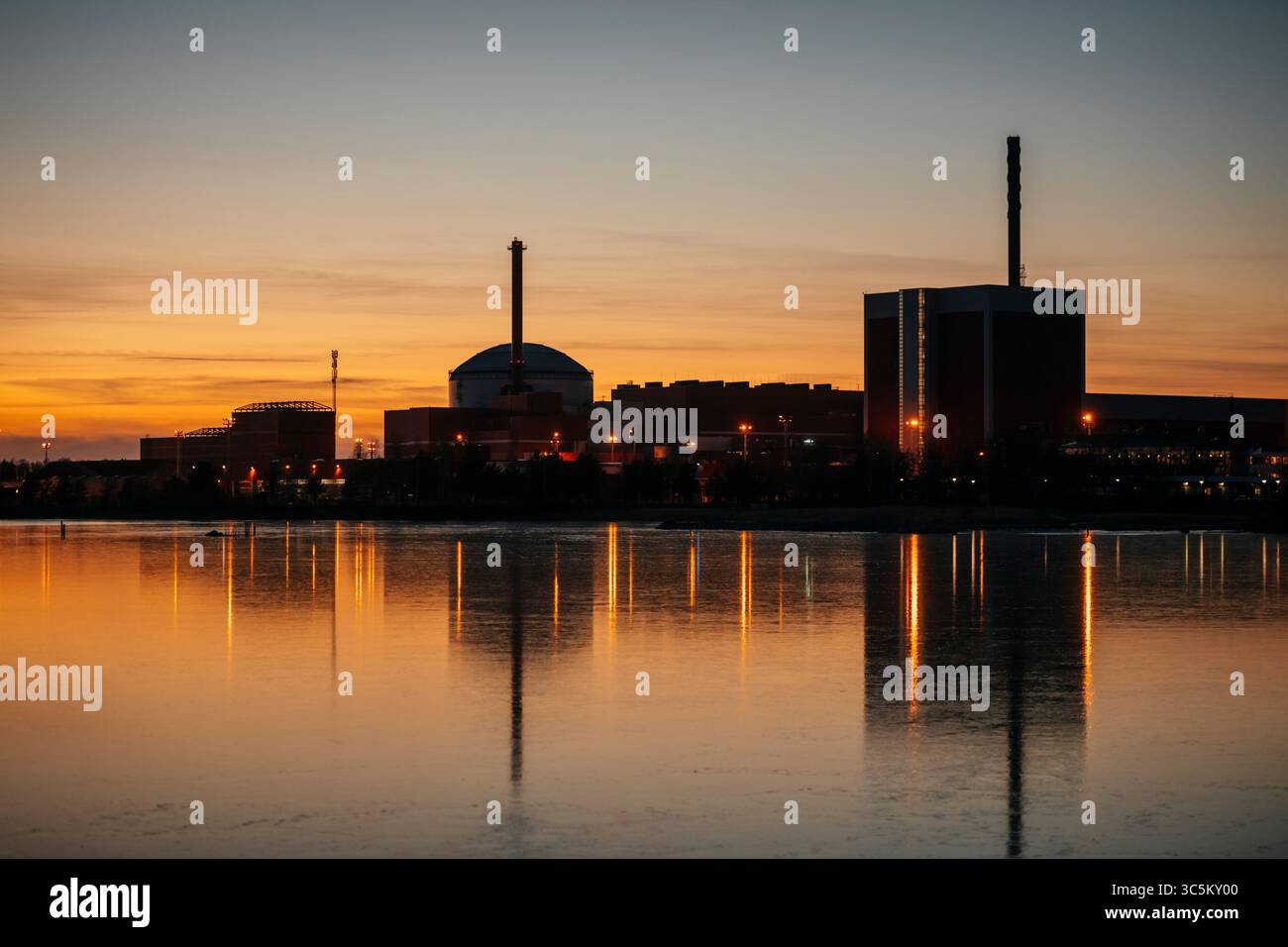 Epr reactors hi-res stock photography and images - Alamy