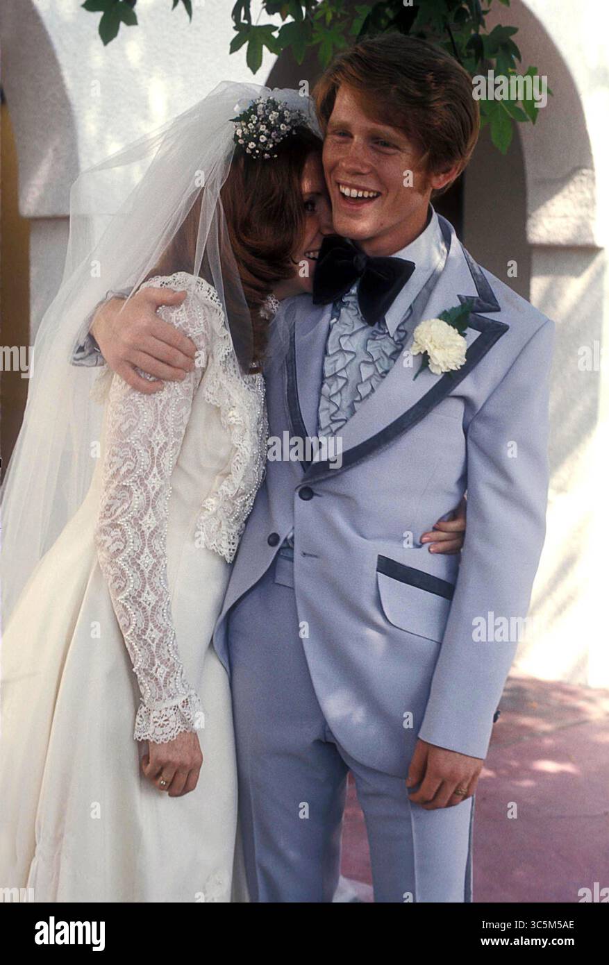 Ron and cheryl howard wedding hi-res stock photography and images - Alamy