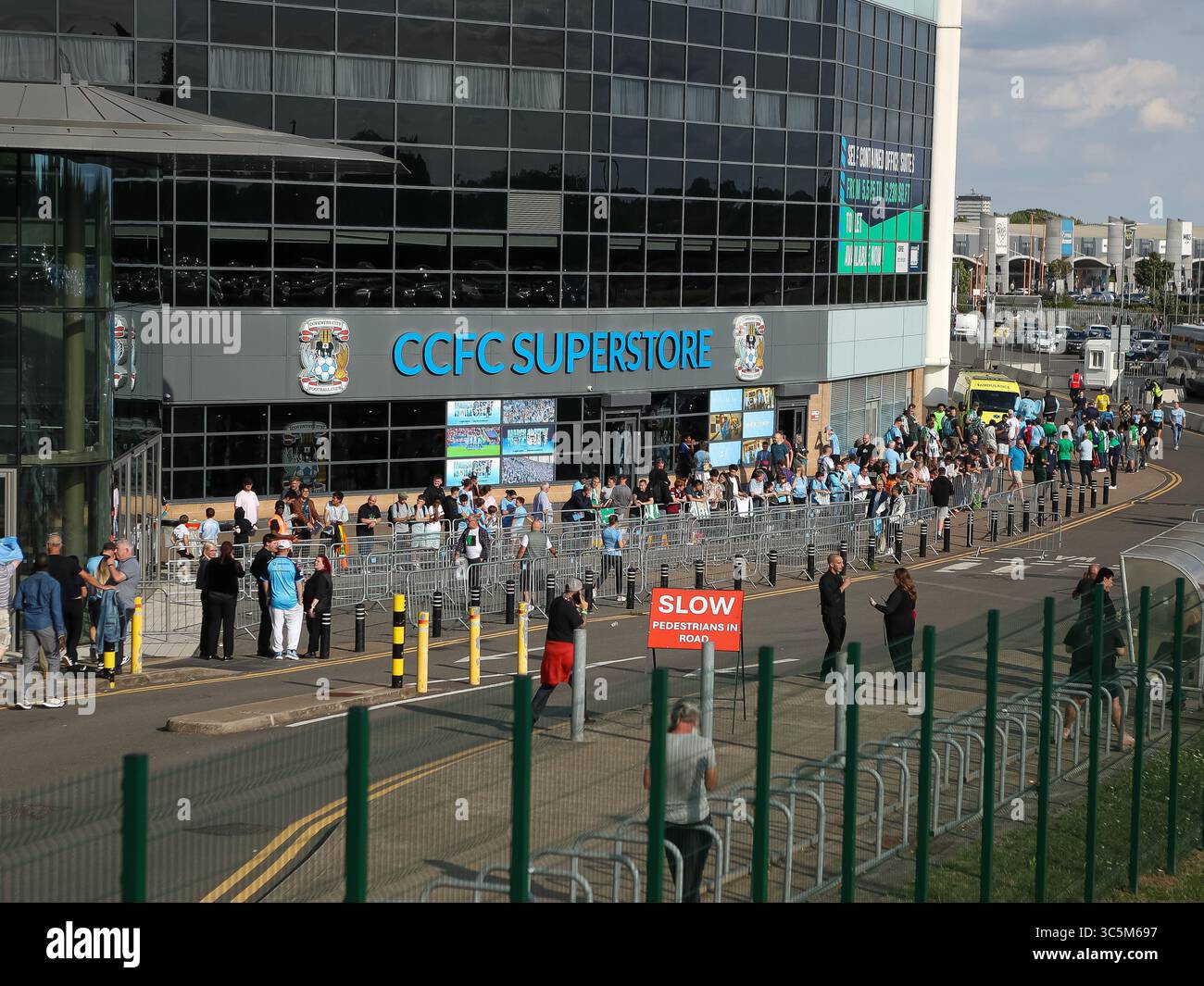 Coventry fans 2025 hi-res stock photography and images - Alamy