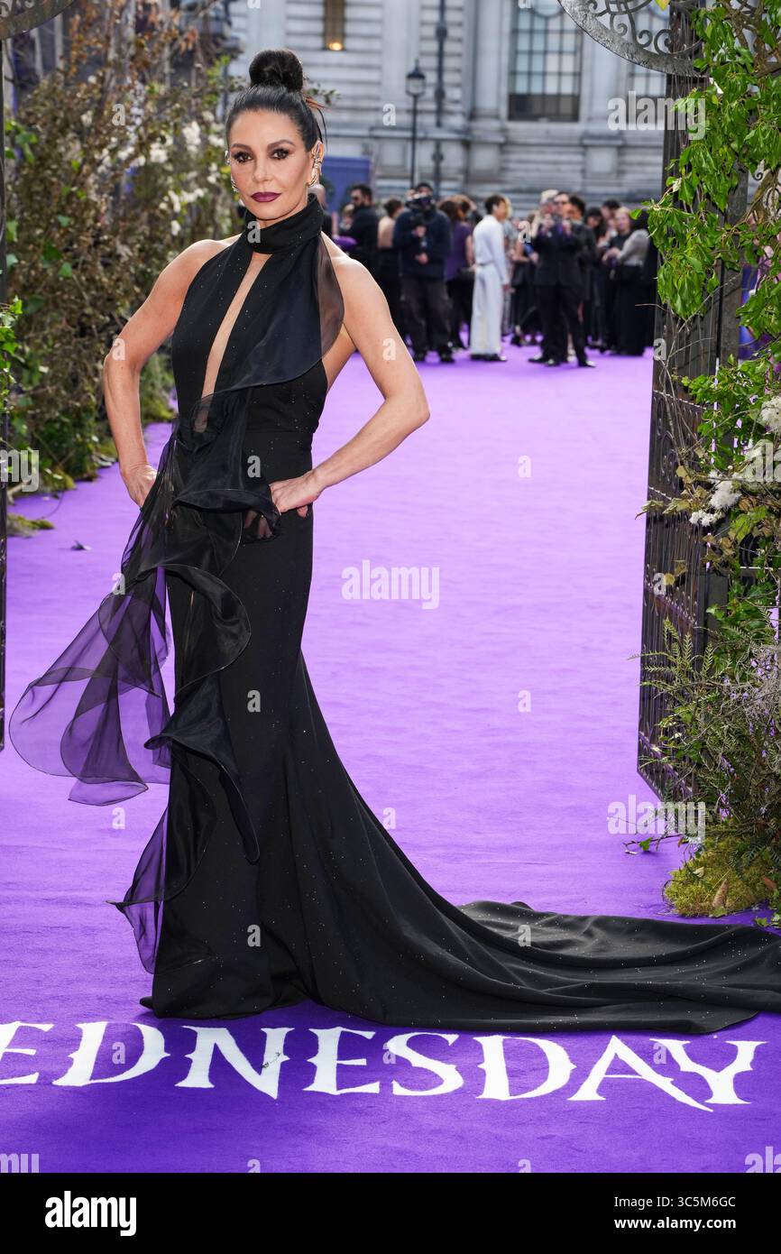 Catherine Zeta-Jones poses for photographers upon arrival at the ...