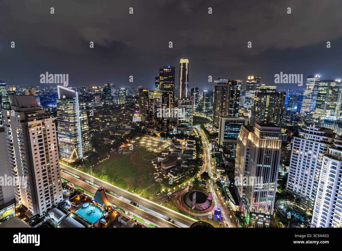 Rooftop timelapse hi-res stock photography and images - Alamy