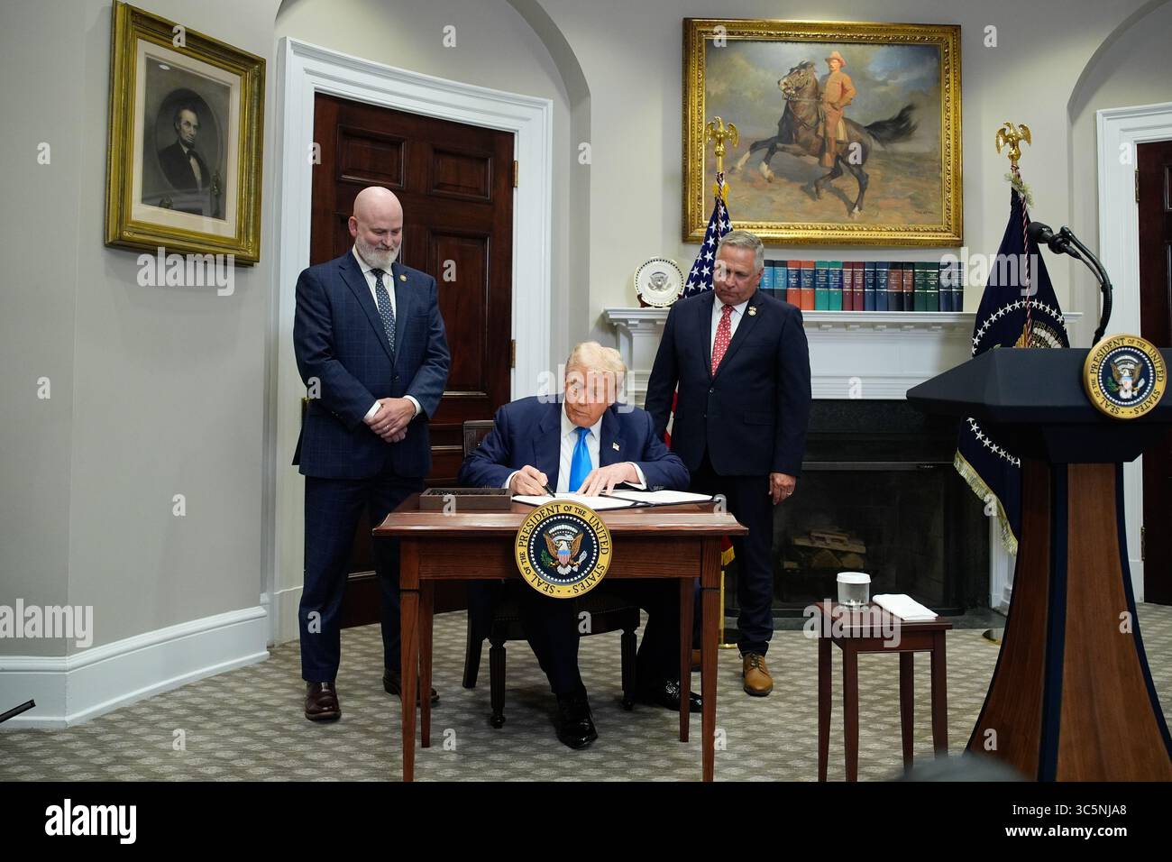 President Donald Trump signs Congressional Bill in the Roosevelt Room ...