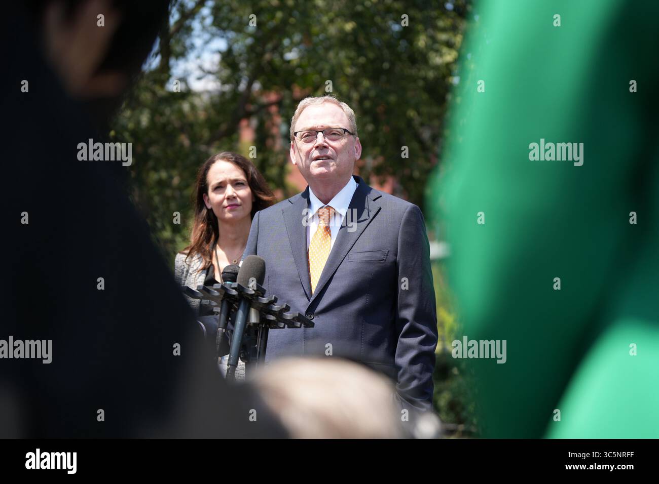 Official 2025 white house hi-res stock photography and images - Alamy