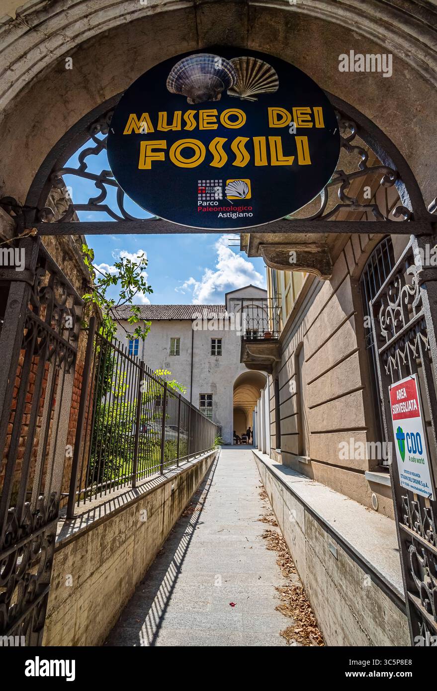 Museo dei fossili italy hi-res stock photography and images - Alamy
