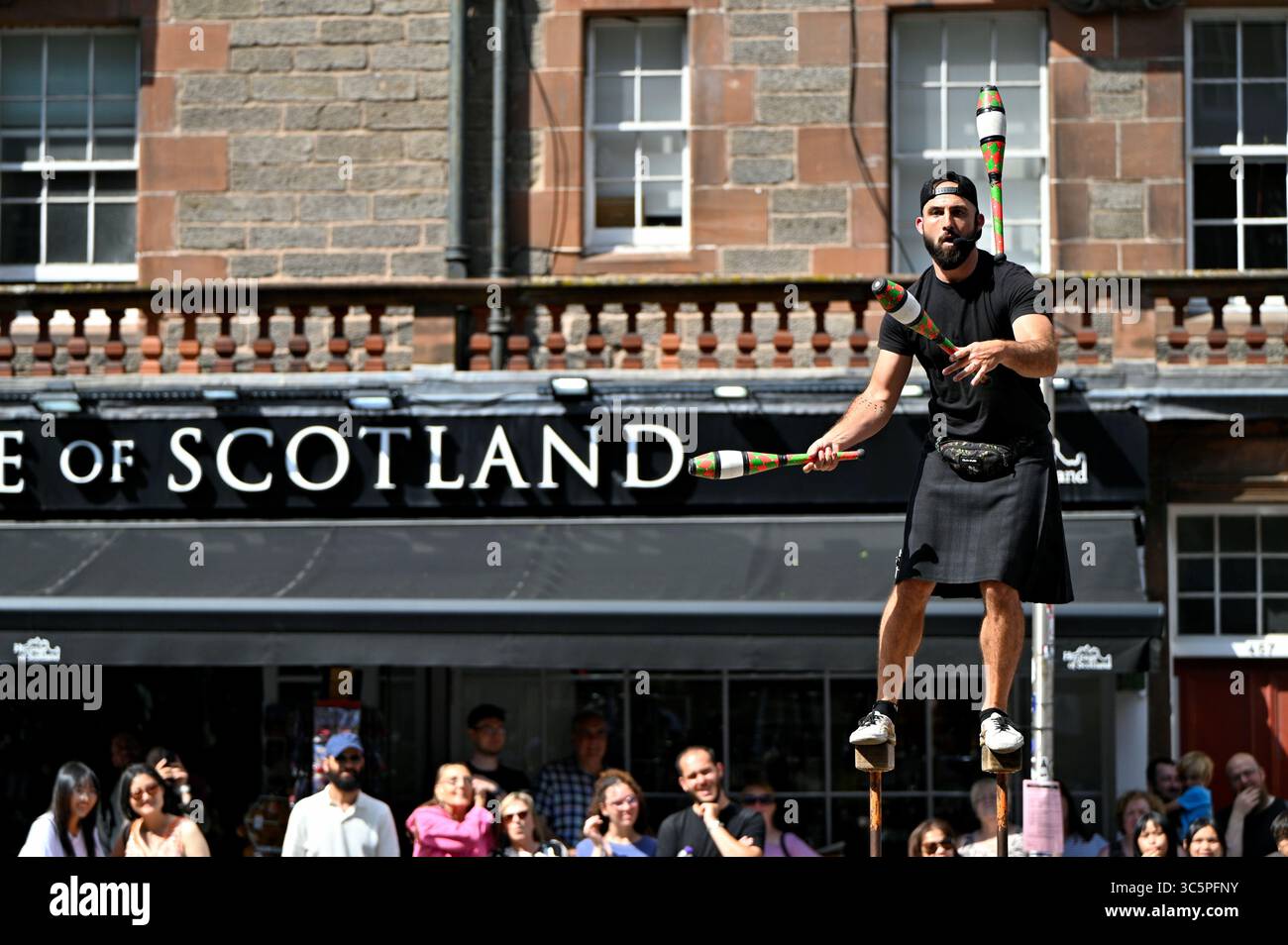Edinburgh, Scotland, UK. 30th Jul 2025. Edinburgh Fringe: Juggler ...