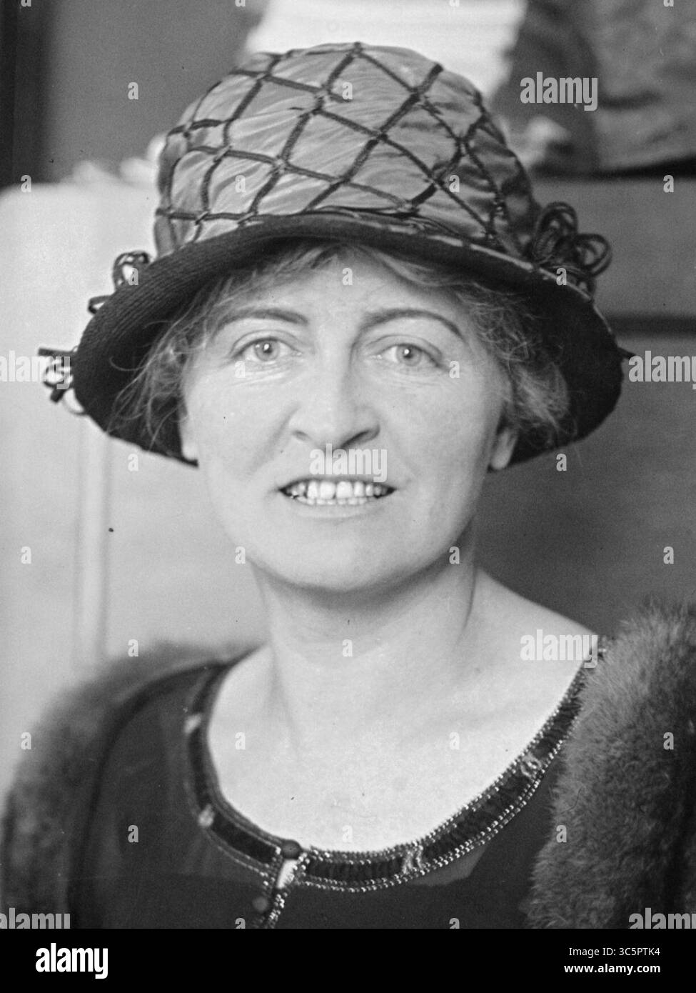 Miss Alice L. Daly on May 3, 1922 Stock Photo - Alamy