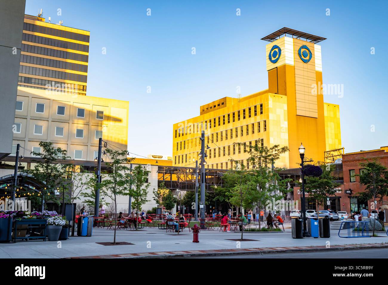 Fargo, ND, USA - July 01, 2025: Broadway Square at Fargo with children ...