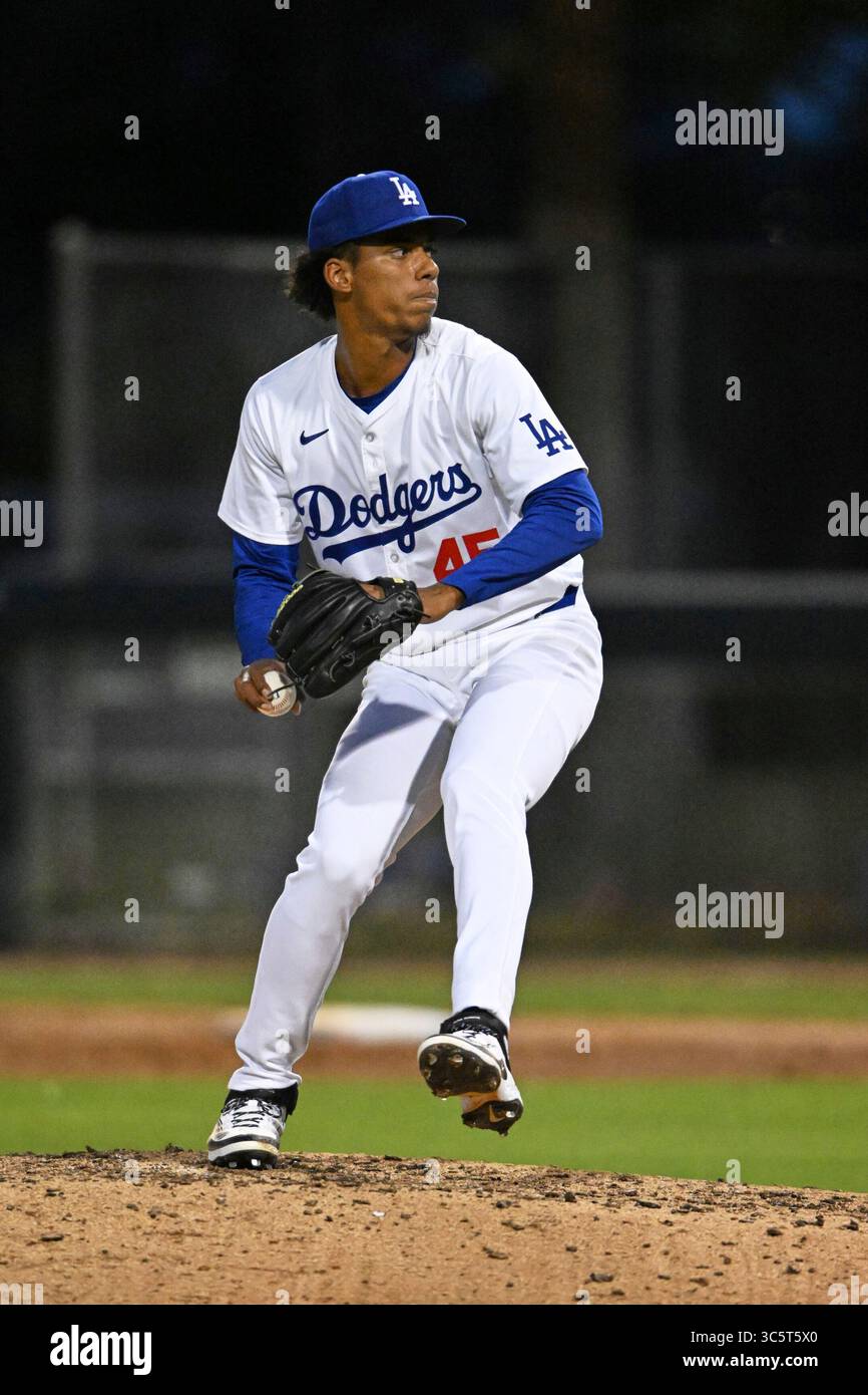 ACL Dodgers pitcher Edgar Leon (45) delivers a pitch during an Arizona ...