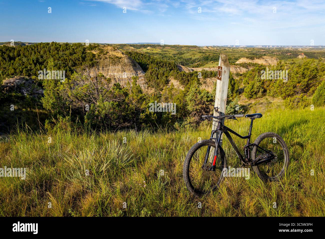 Biking trail destination hi-res stock photography and images - Alamy