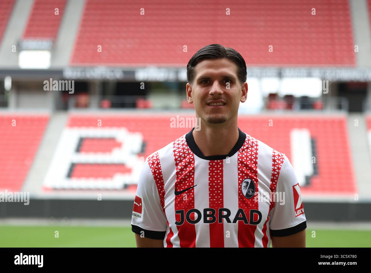 Igor Matanovic (SC Freiburg) beim Media Day SC Freiburg 1. FBL Saison ...