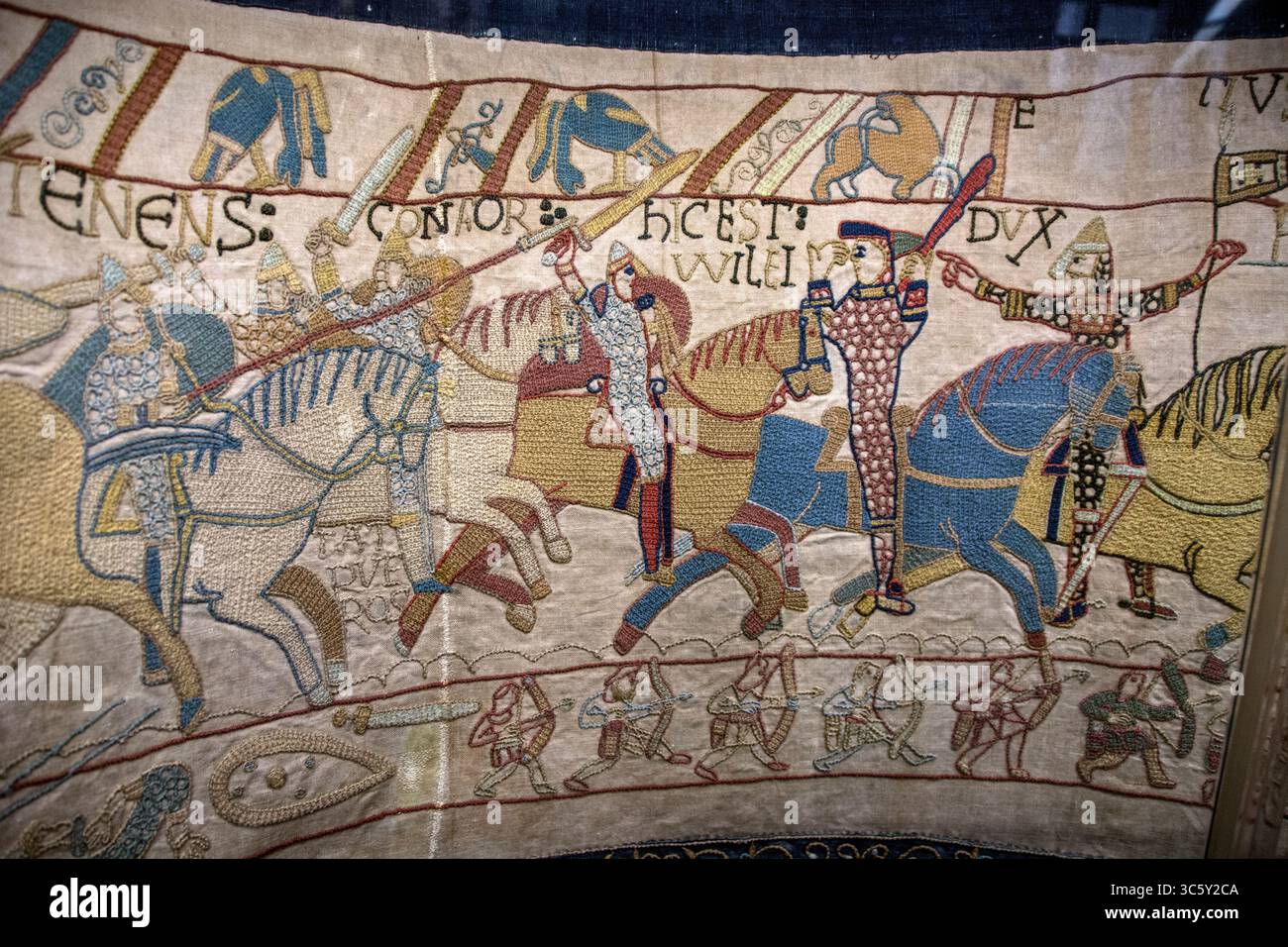 Elizabeth wardle hi-res stock photography and images - Alamy