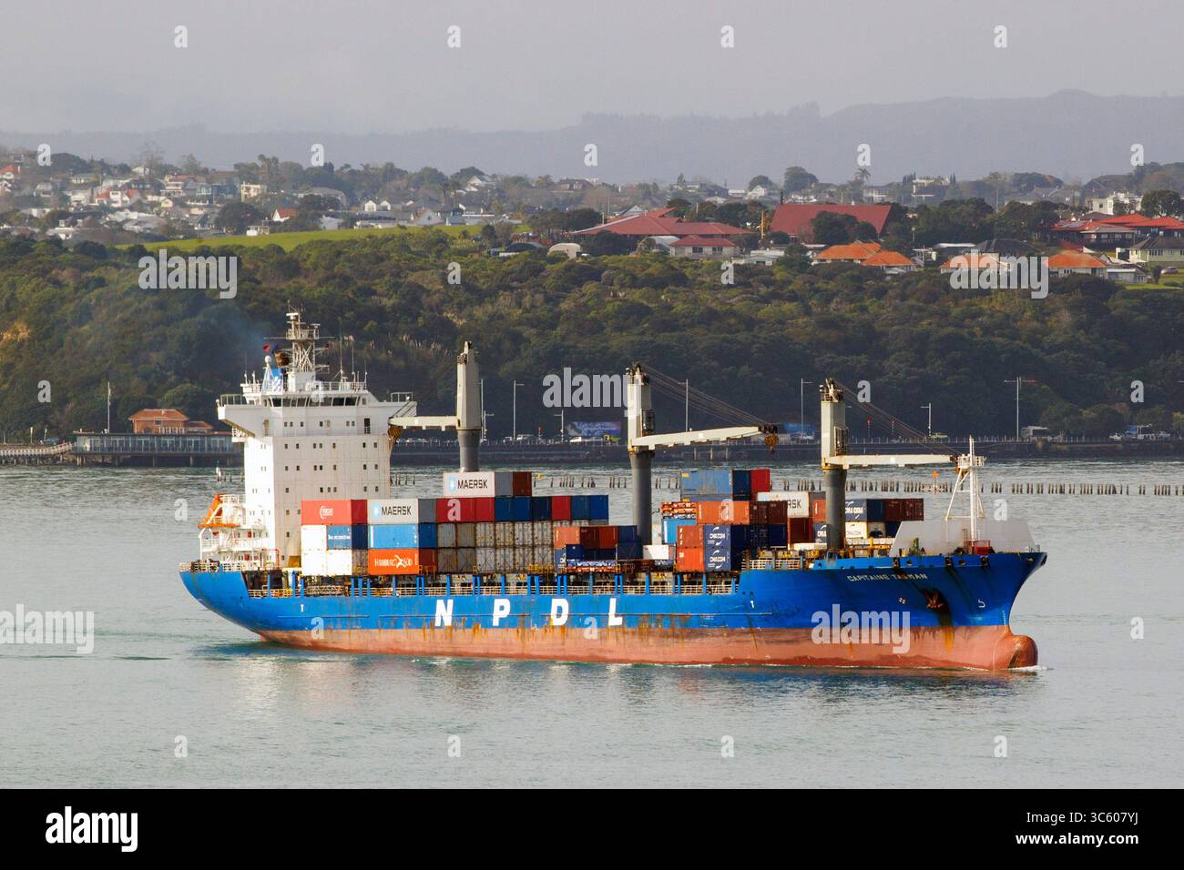 The vessel CAPITAINE TASMAN (IMO 9354533, MMSI 563060800) is a ...