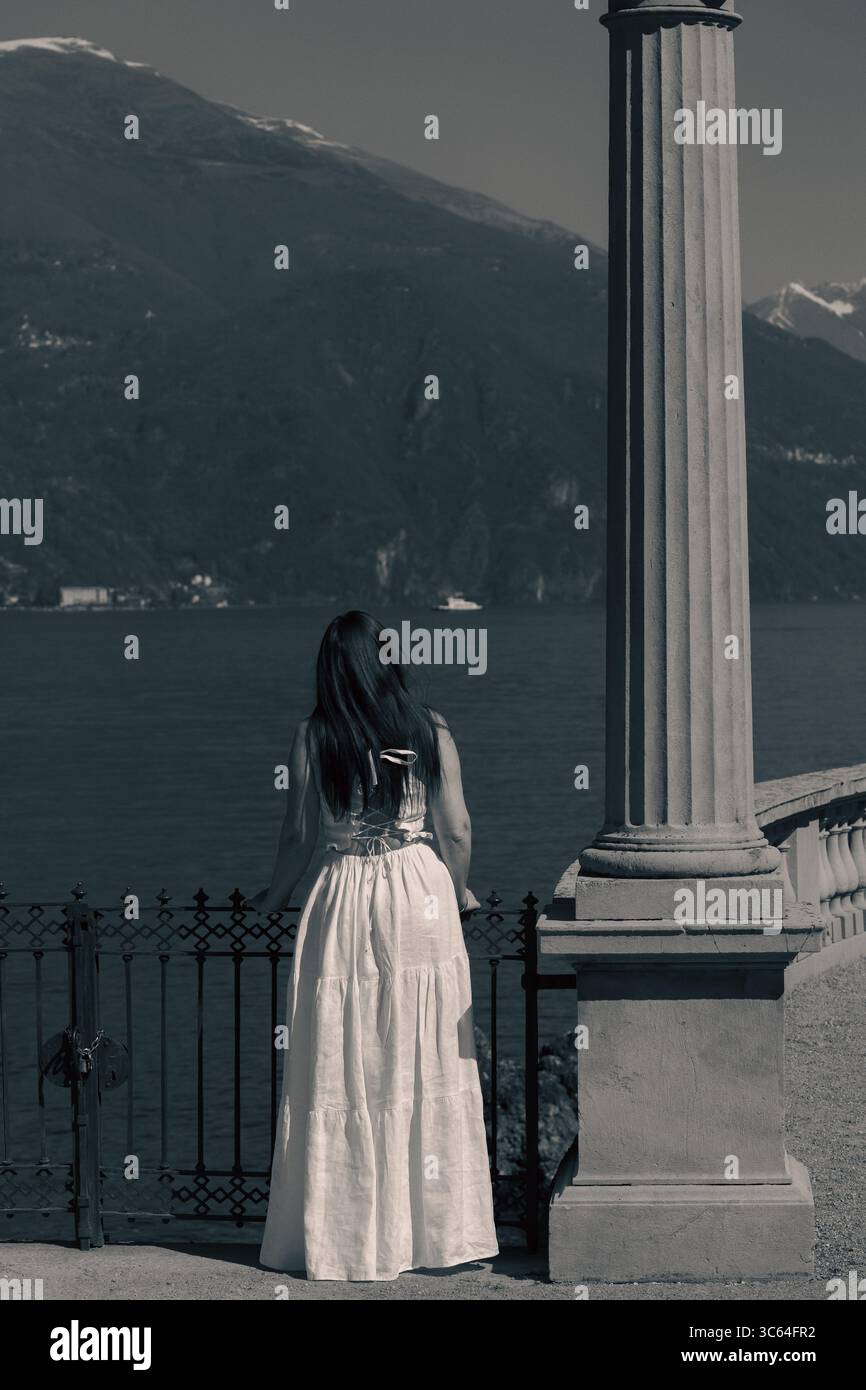 Bellagio italy woman elegant hi-res stock photography and images - Alamy