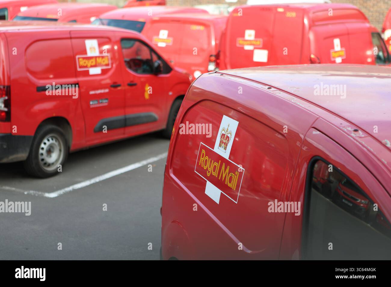 Royal Mail delivery vans - post postal delivery service Stock Photo - Alamy