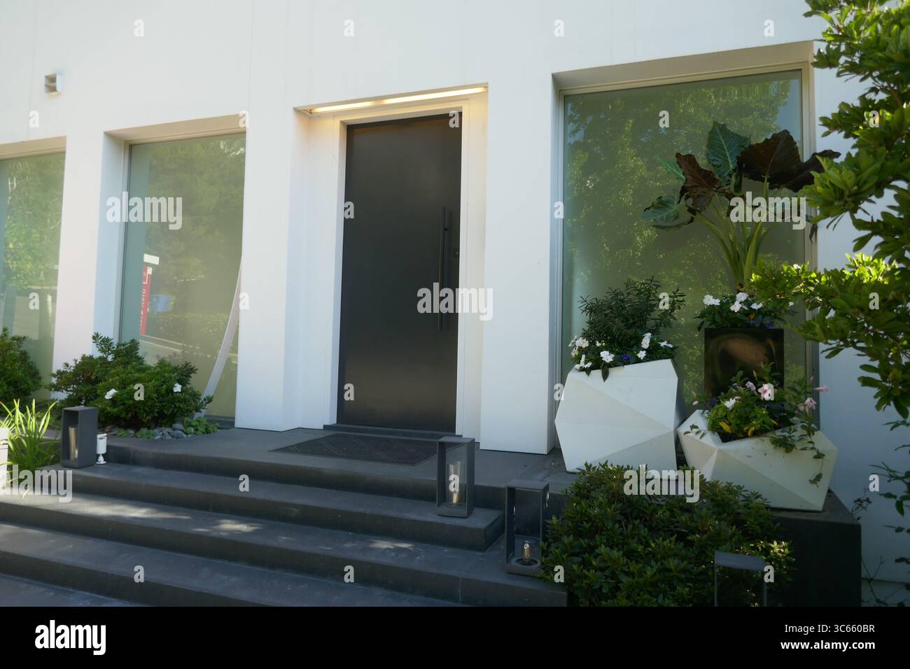 1654 n doheny drive hi-res stock photography and images - Alamy