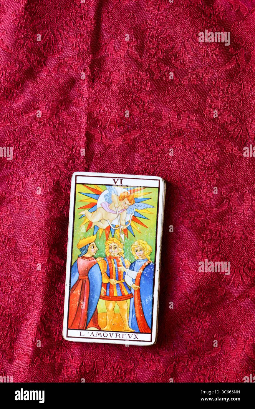 Fortune teller reading future tarot hi-res stock photography and images ...