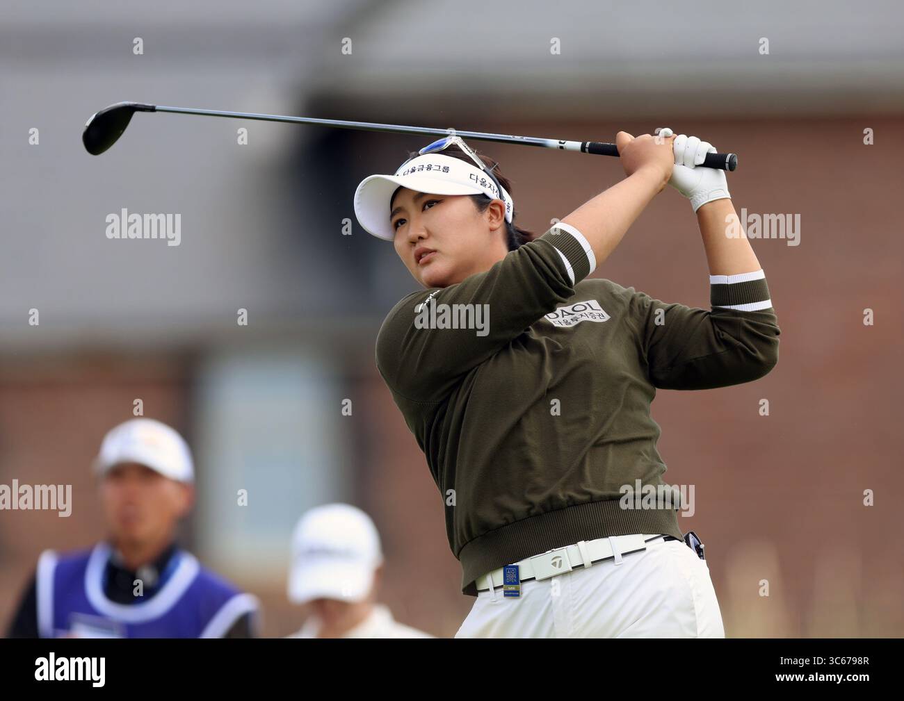 South Korea's Haeran Ryu tees off the 2nd on day one of the 2025 AIG ...