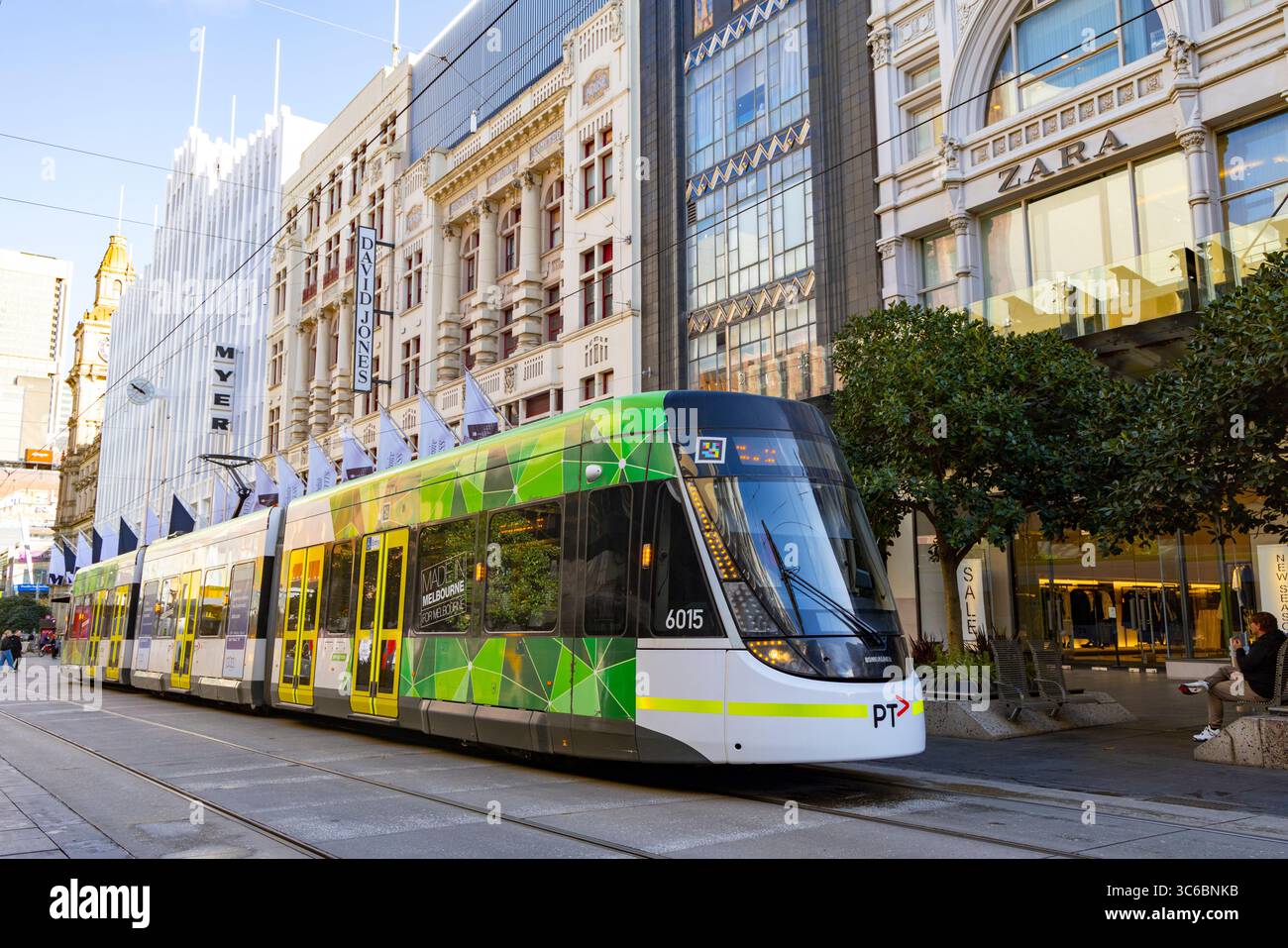 Bourke Street mall in Melbourne City Centre with Melbourne Yarra trams ...