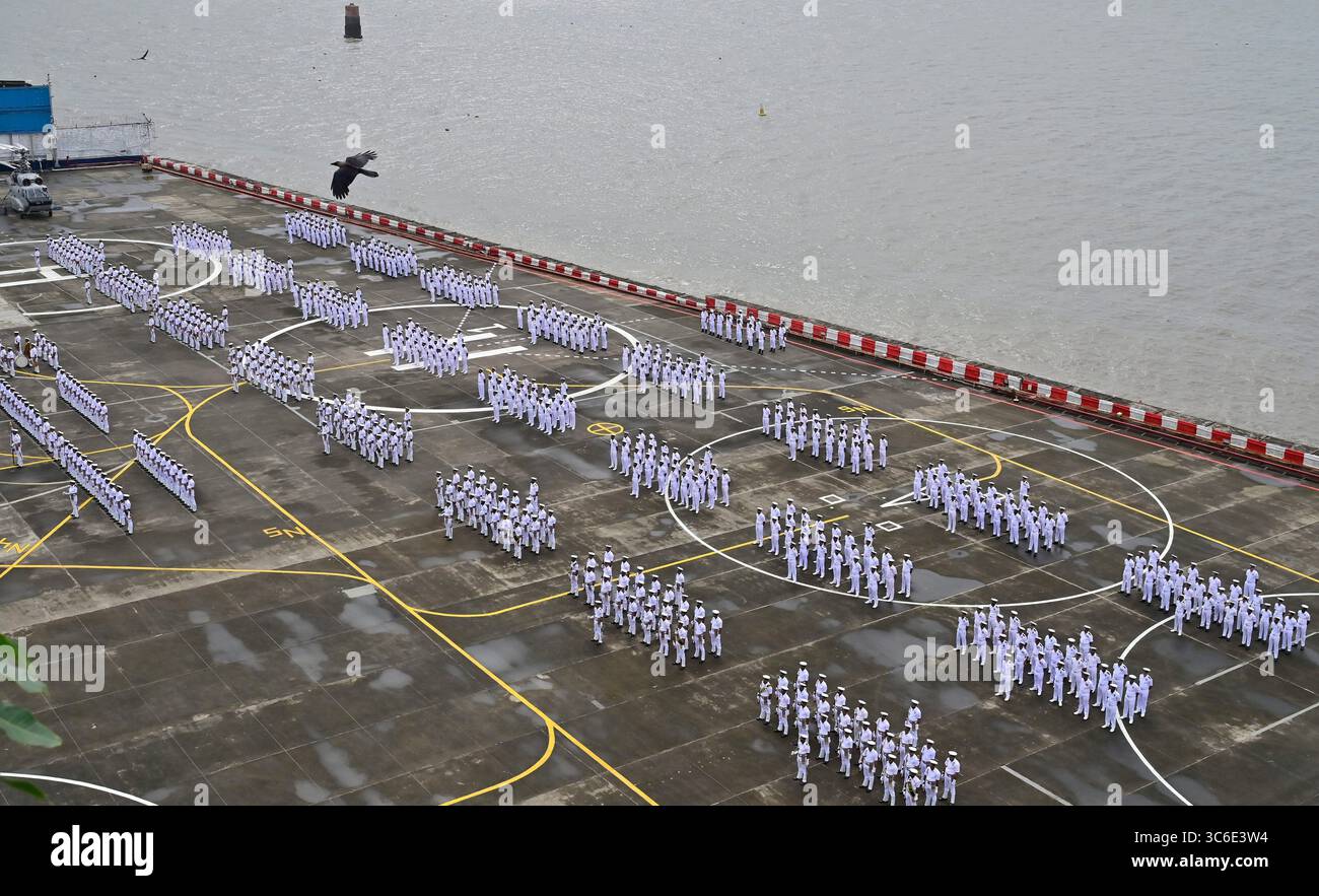 MUMBAI, INDIA - JULY 31: Navy personnel perform a ceremonial parade on ...