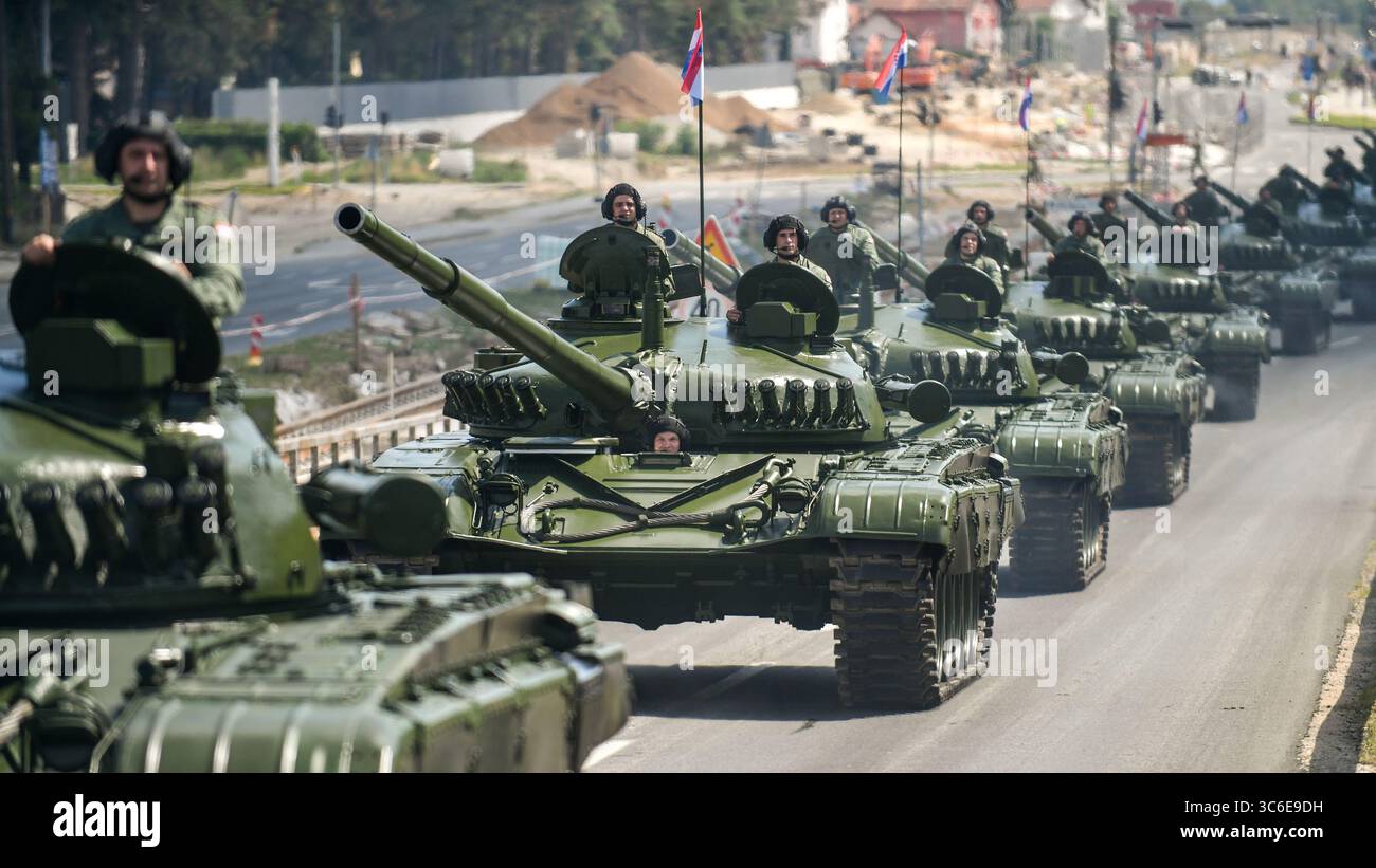 Zagreb, Croatia. 31st July, 2025. Members of the Croatrian Army are ...