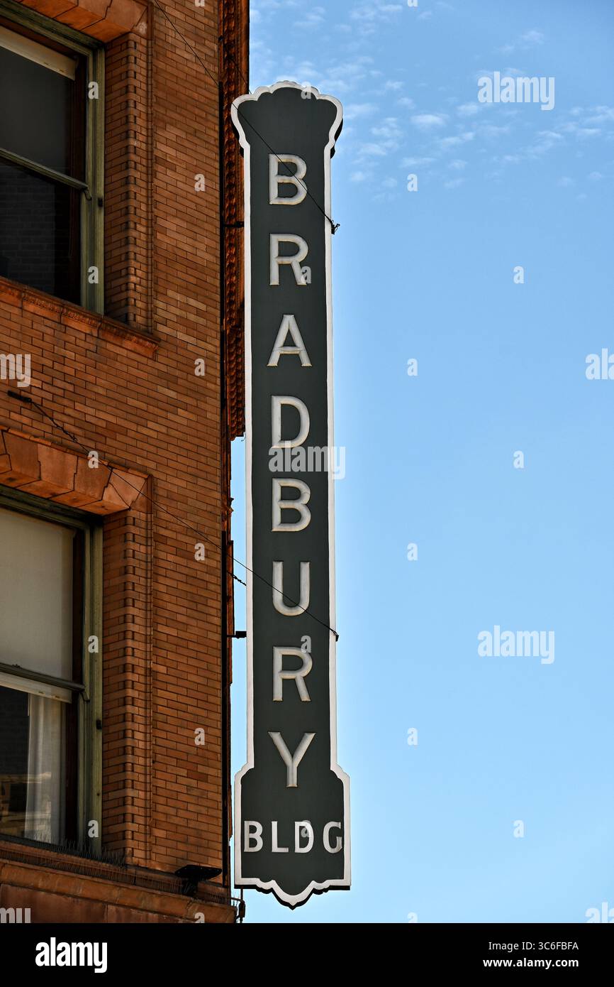 LOS ANGELES, CALIFORNIA - 25 July 2025: Bradbury Bldg sign. Built in ...