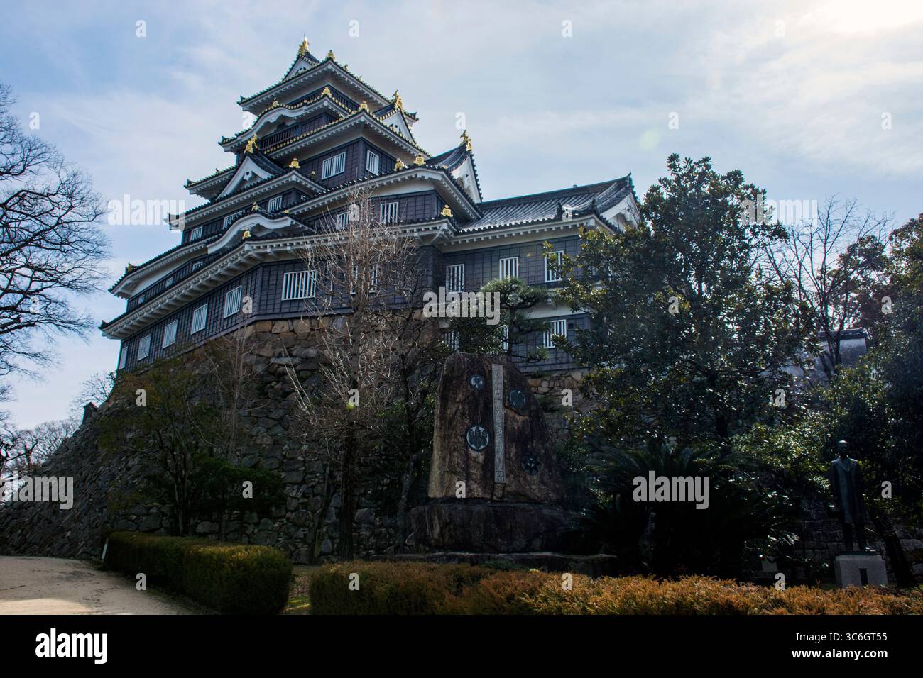 Okayama Castle was destroyed in an air raid 1945, and replicated in ...