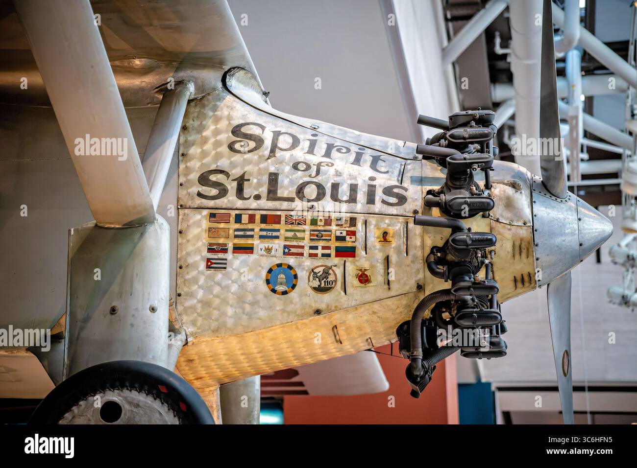 WASHINGTON DC — The Spirit of St. Louis exhibit at the Smithsonian ...