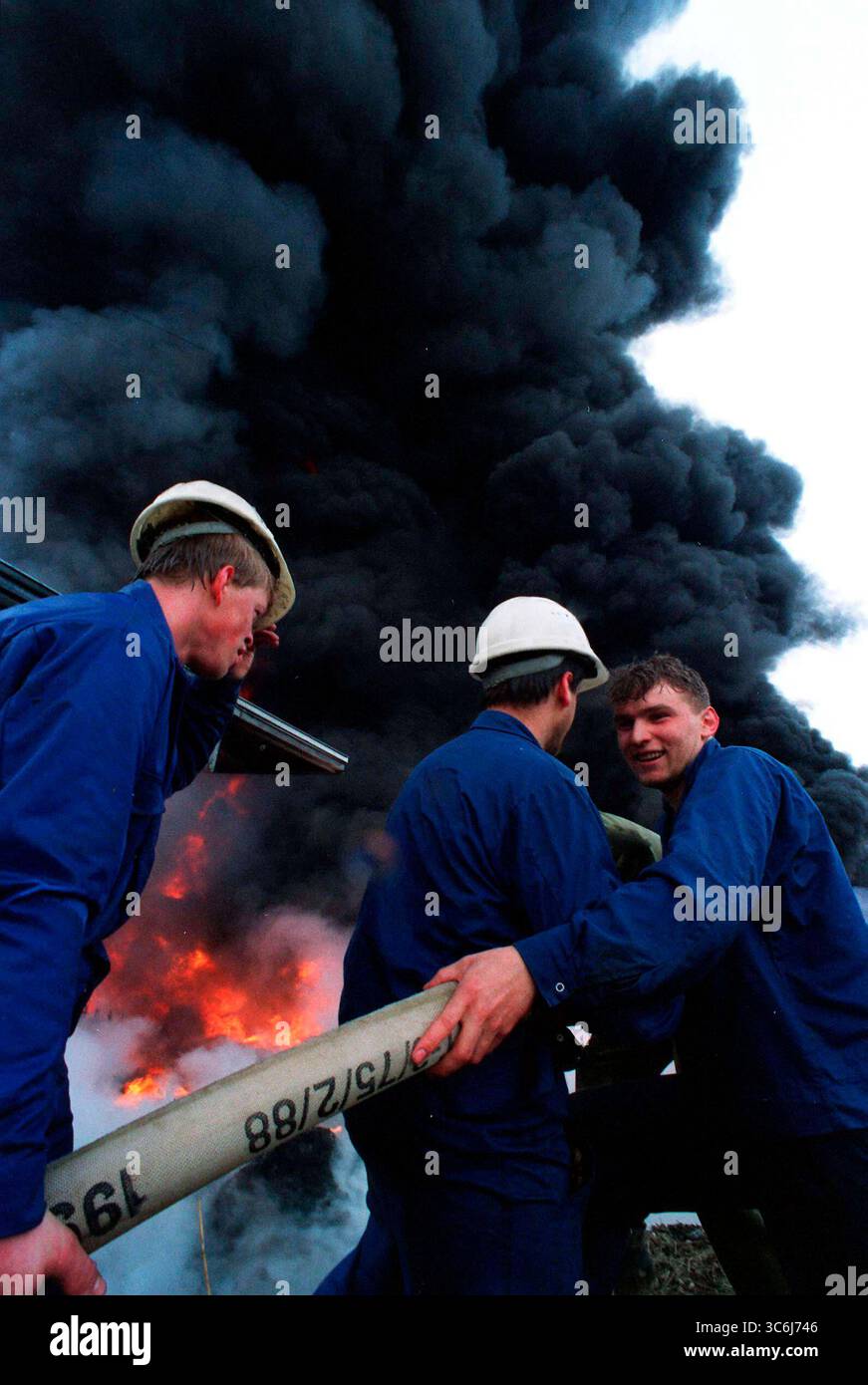 the toxic flue gas in fires, a hazard to health toxic flue gas in fires ...