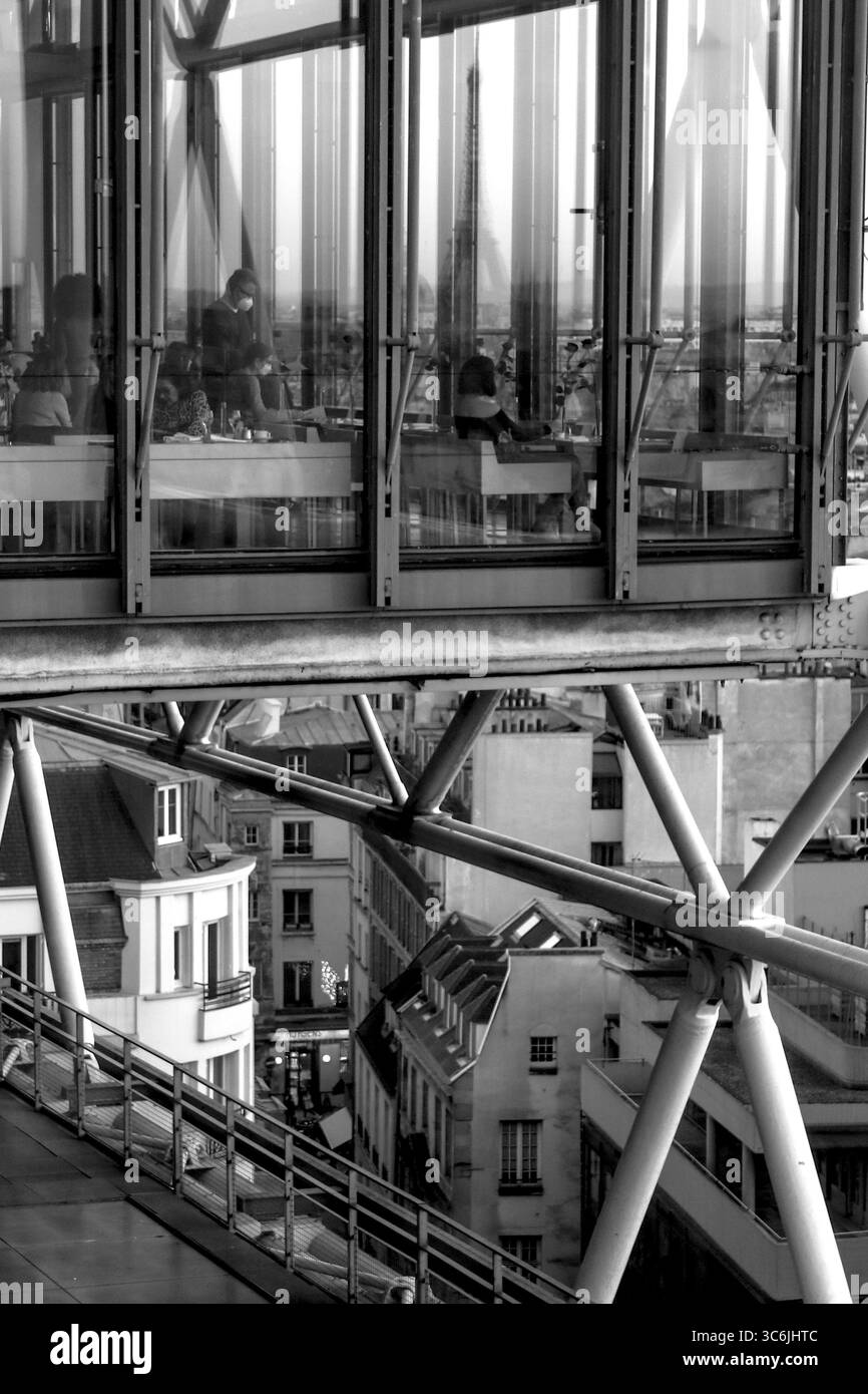 Paris modernism Black and White Stock Photos & Images - Alamy