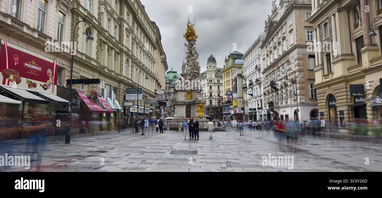 Historic architecture on graben hi-res stock photography and images - Alamy