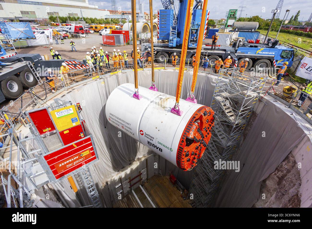 Weighing 130 tonnes, seven metres long and four metres in diameter ...