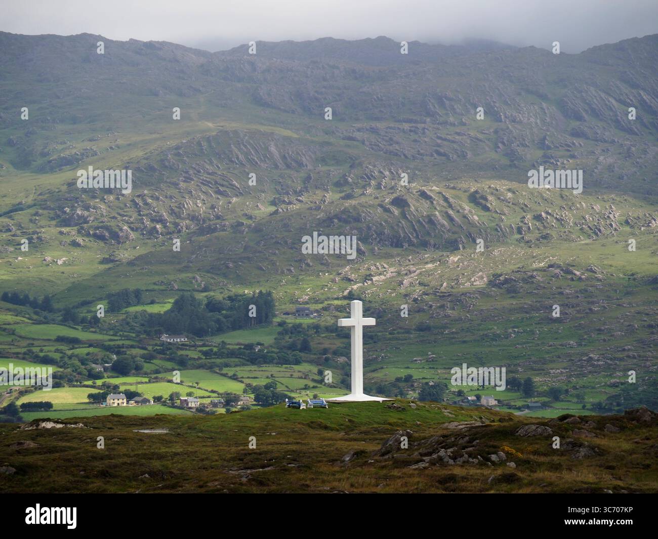 Cross on island near hi-res stock photography and images - Alamy