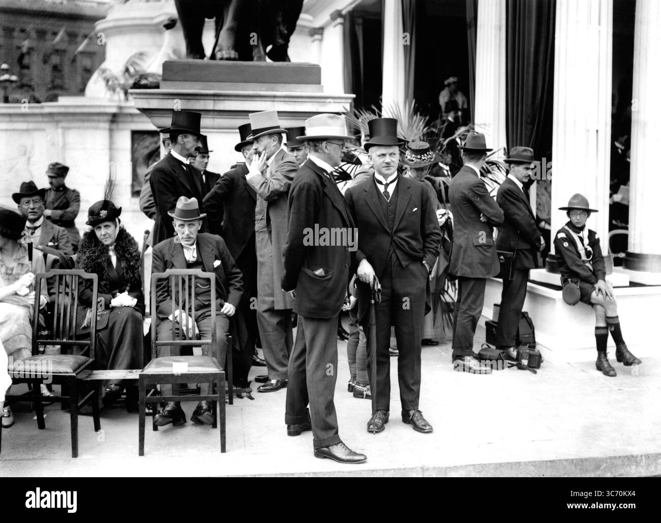 The Green Victory March. Sir Edwin Lutyens, designer of the Cenotaph ...