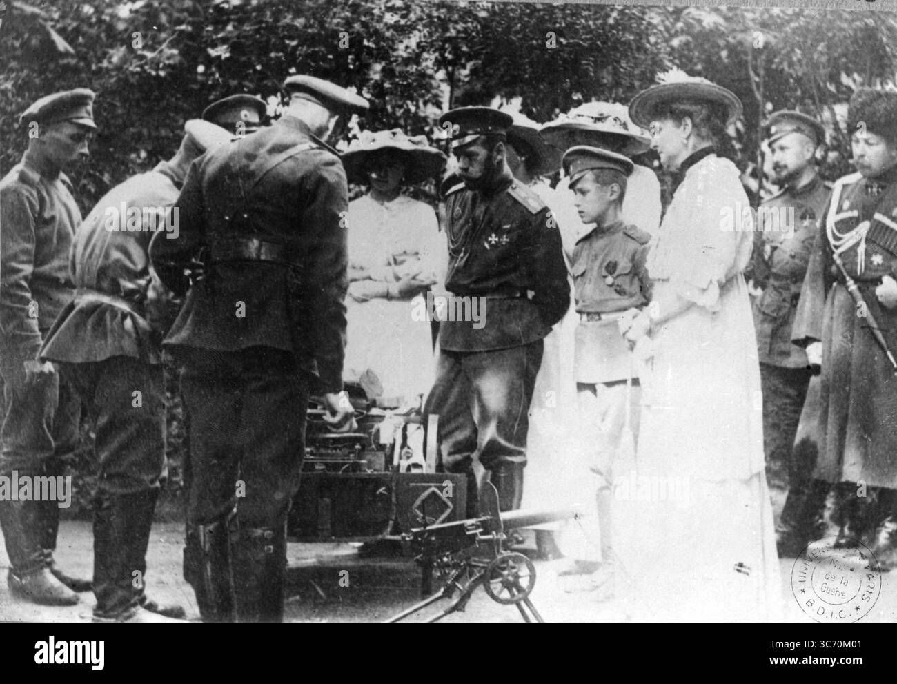 Tsar nicholas ii russia Black and White Stock Photos & Images - Alamy