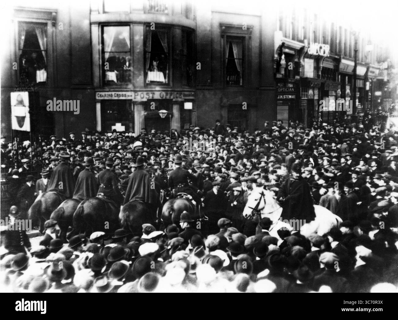 Protest post Black and White Stock Photos & Images - Alamy