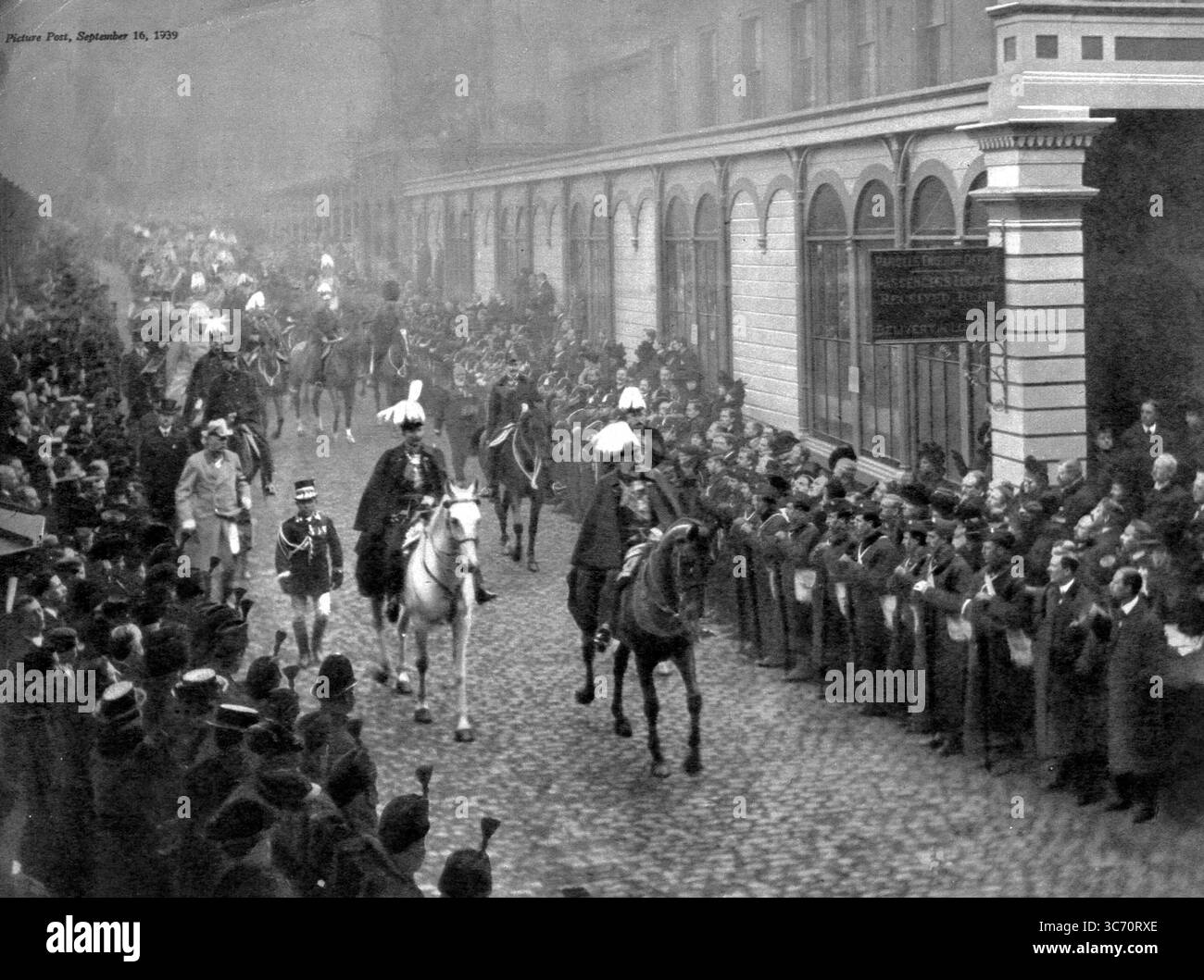 The End of the reign.The funeral procession of Queen Victoria at ...