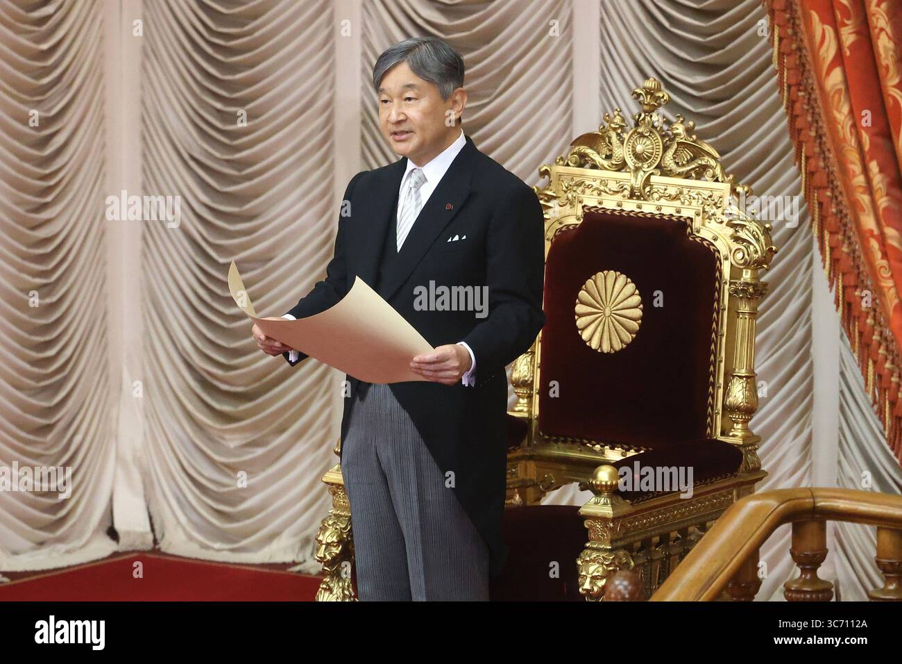 Tokyo, Japan. 1st Aug, 2025. Japanese Emperor Naruhito delivers an ...