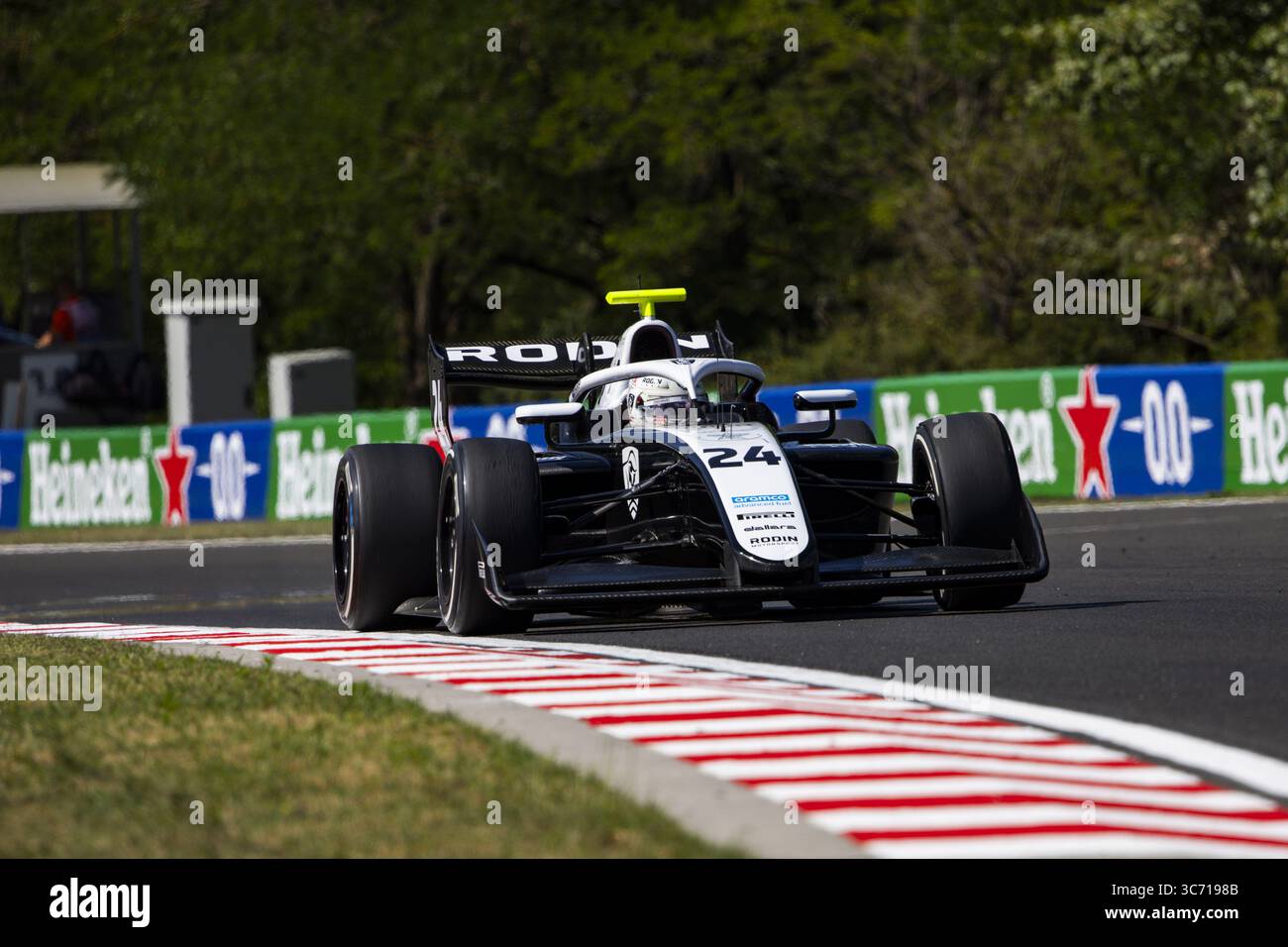 24 SHARP Louis (nzl), Rodin Motorsport, Dallara F3 2025, action during the 9th round of the 2025 ...