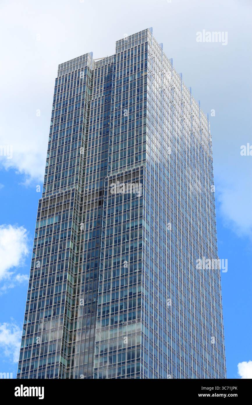 Lazard bank hi-res stock photography and images - Alamy