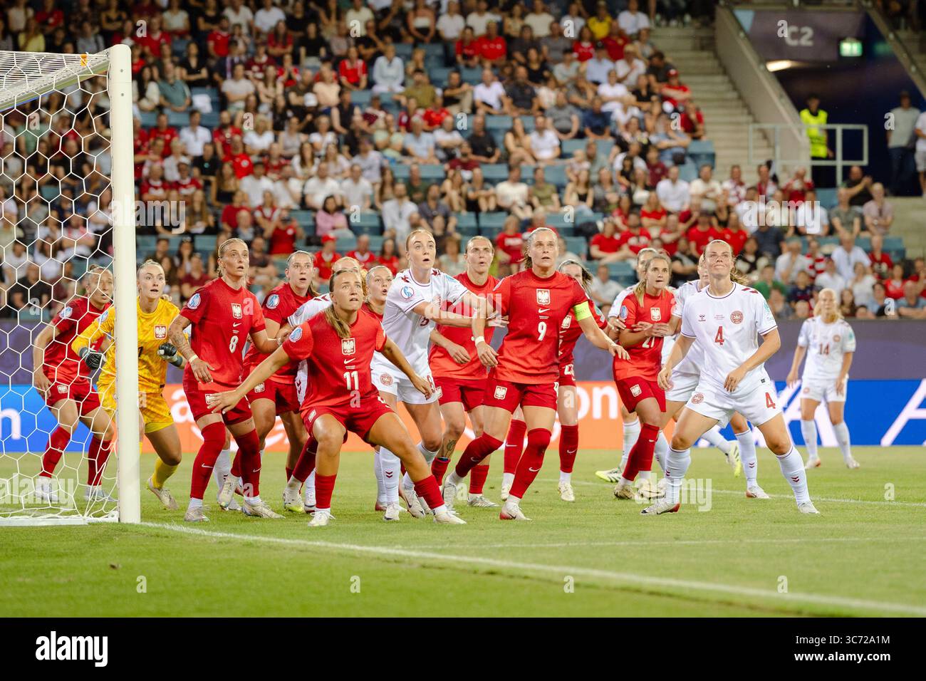 Swissporarena, July 12th 2025 Faces during a corner while the womens ...