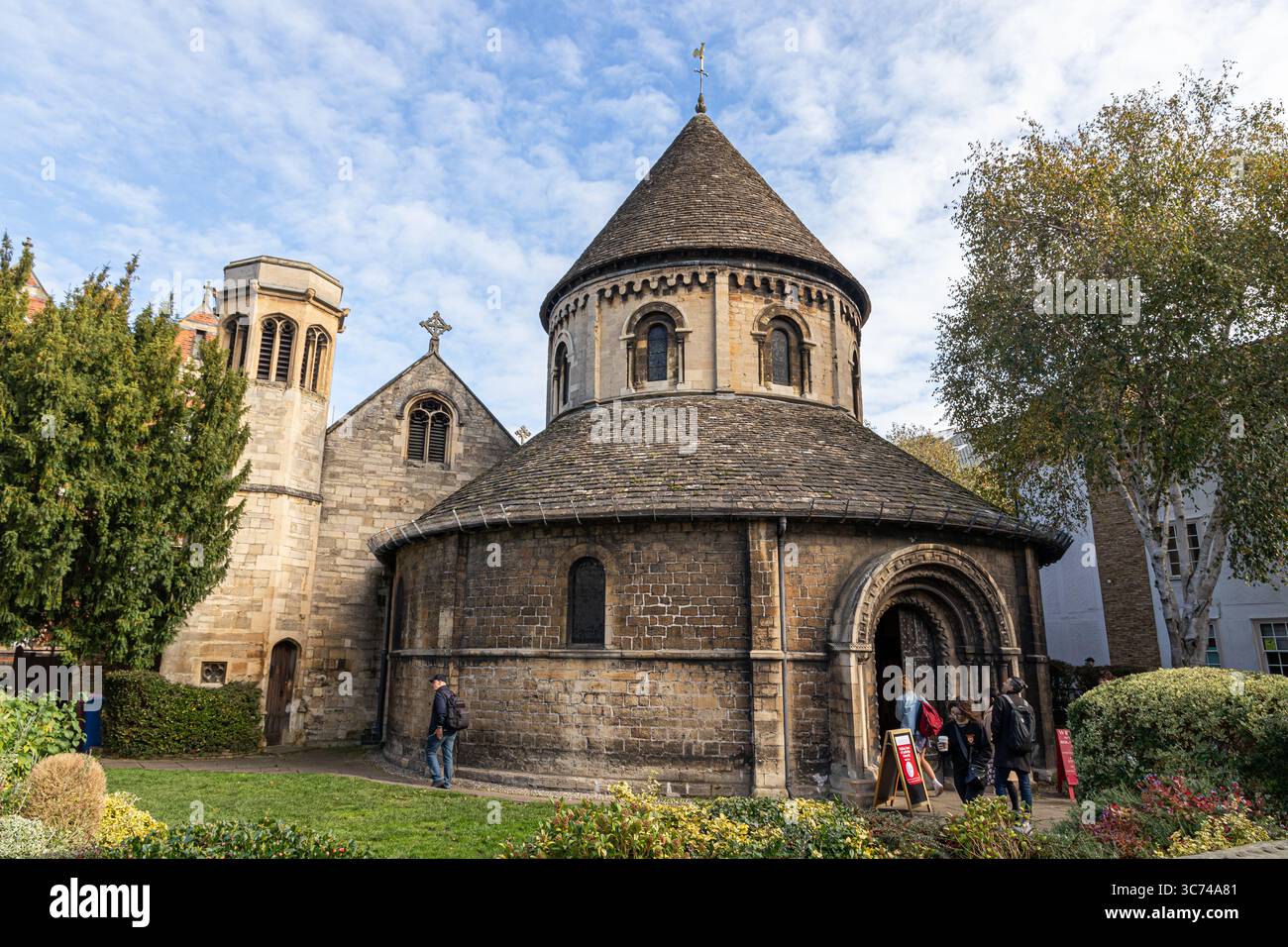 Cambridge, England. Exterior view of the Round Church (Church of the ...