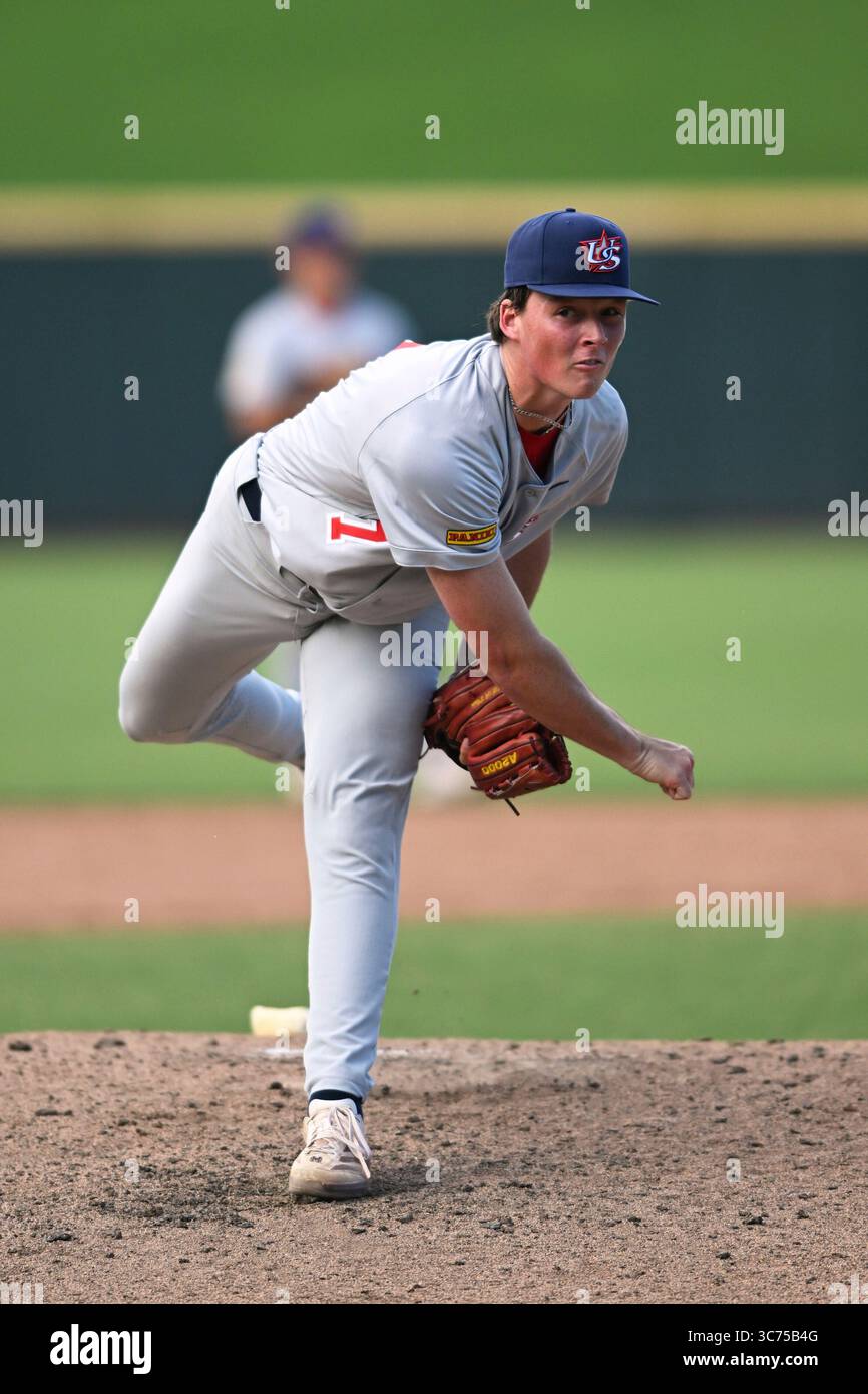 Team Stripes pitcher Ryan McPherson (7) (Mississippi State) delivers a pitch during a USA ...