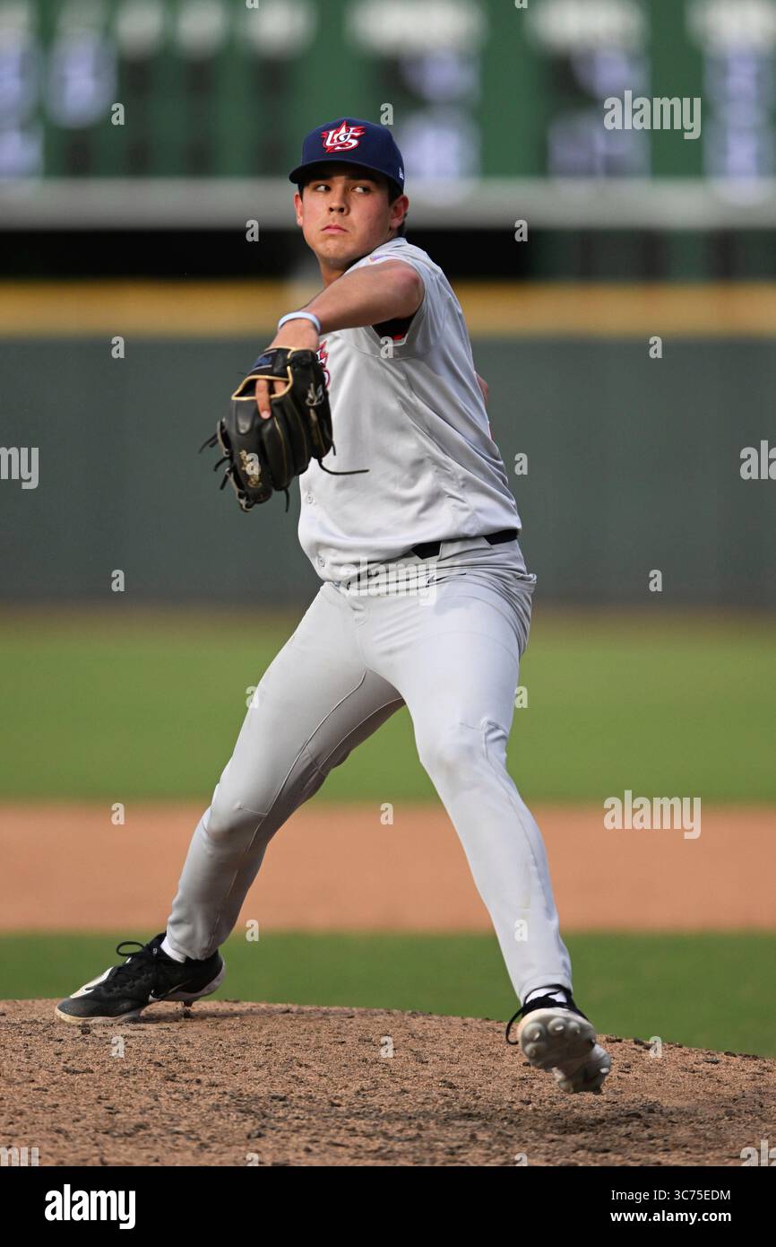 Team Stripes pitcher Easton Hawk (30) (UCLA) delivers a pitch during a ...