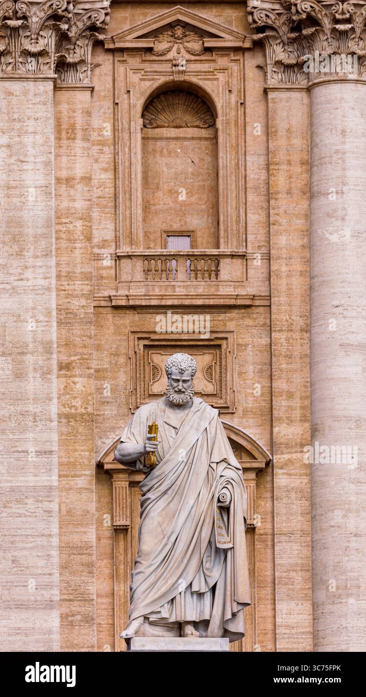 St peter with keys hi-res stock photography and images - Alamy