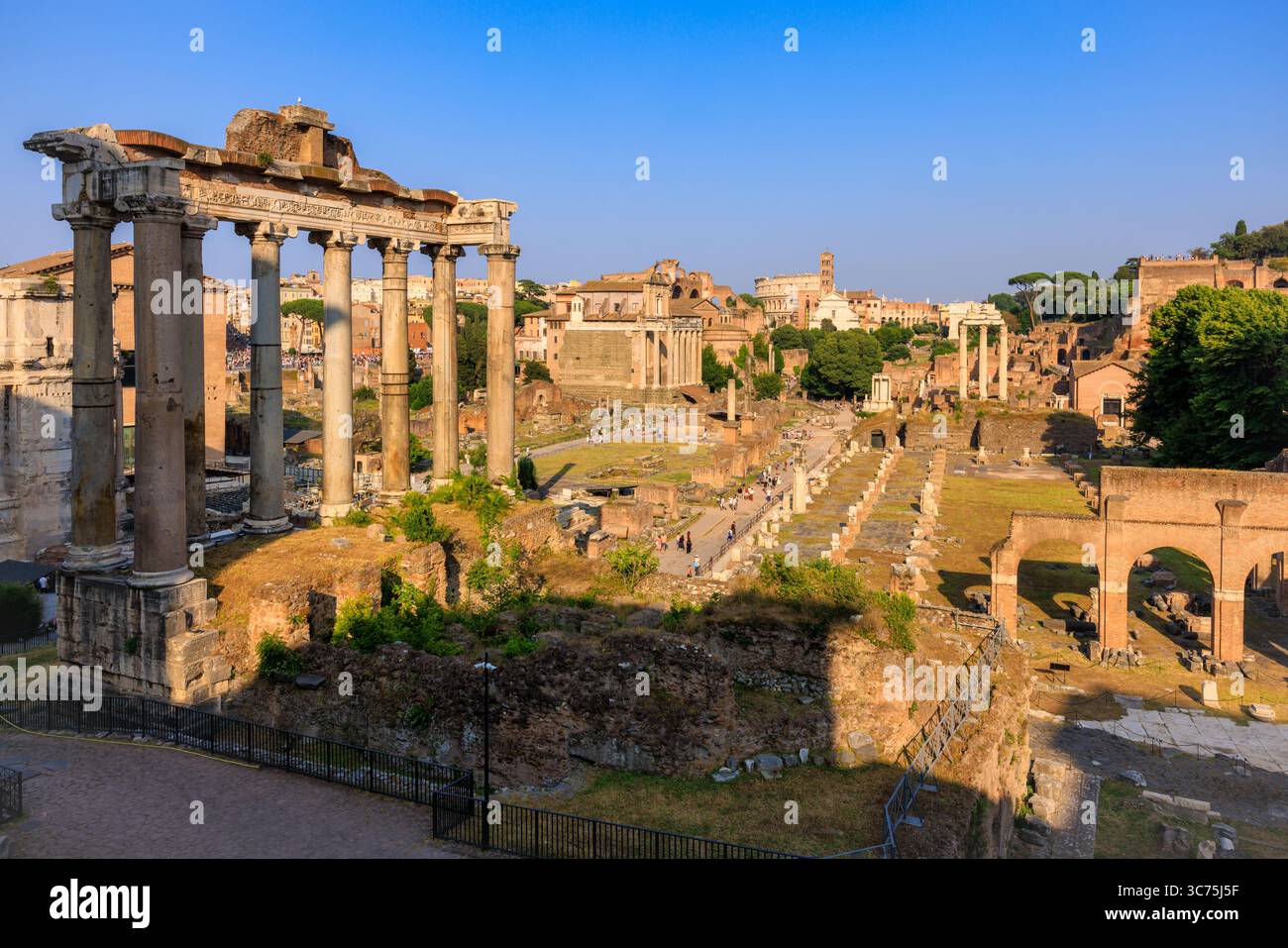 Timeless city view hi-res stock photography and images - Alamy