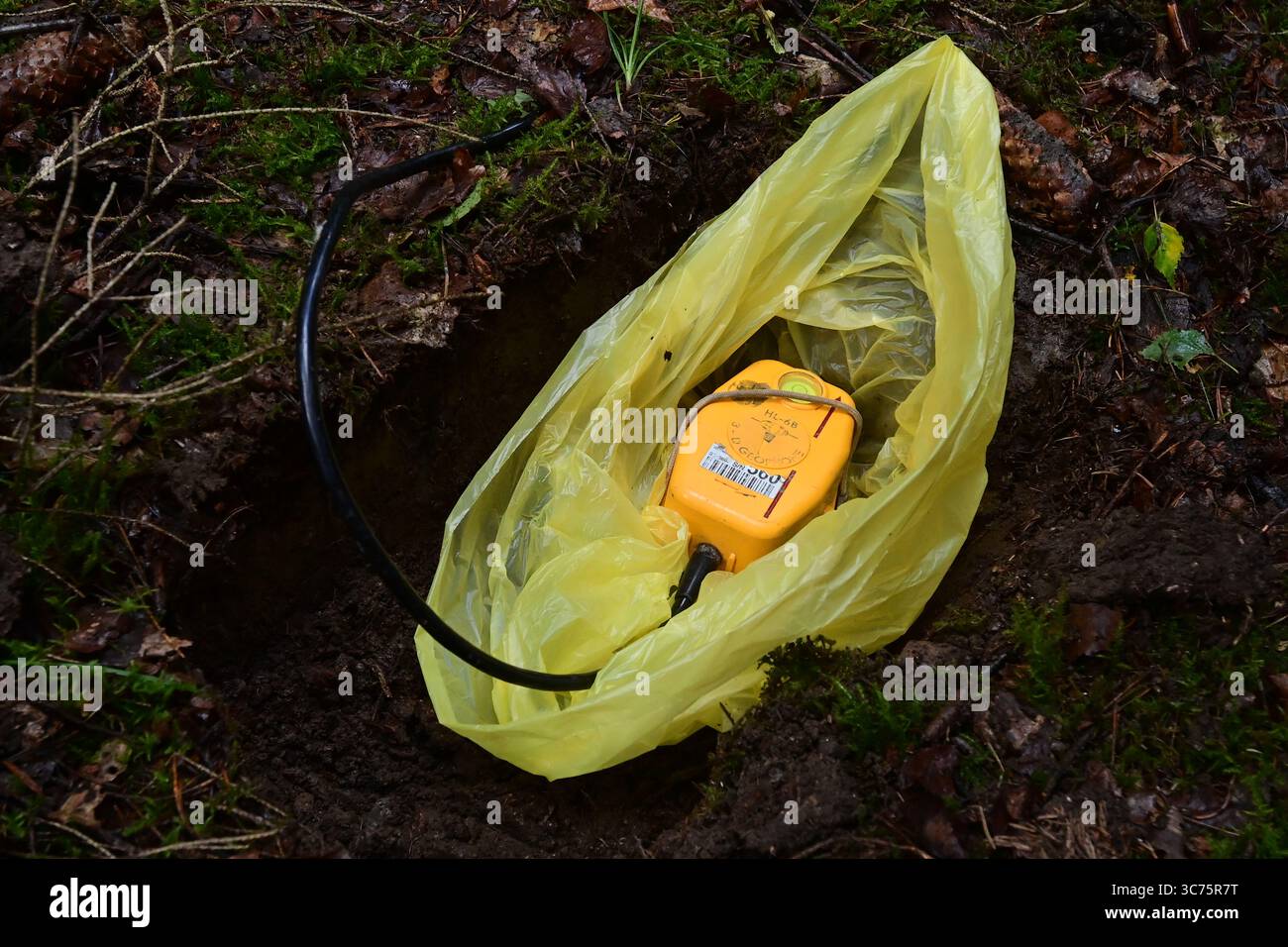 Install of a mobile seismometer in forests near Olovi, Sokolov District ...