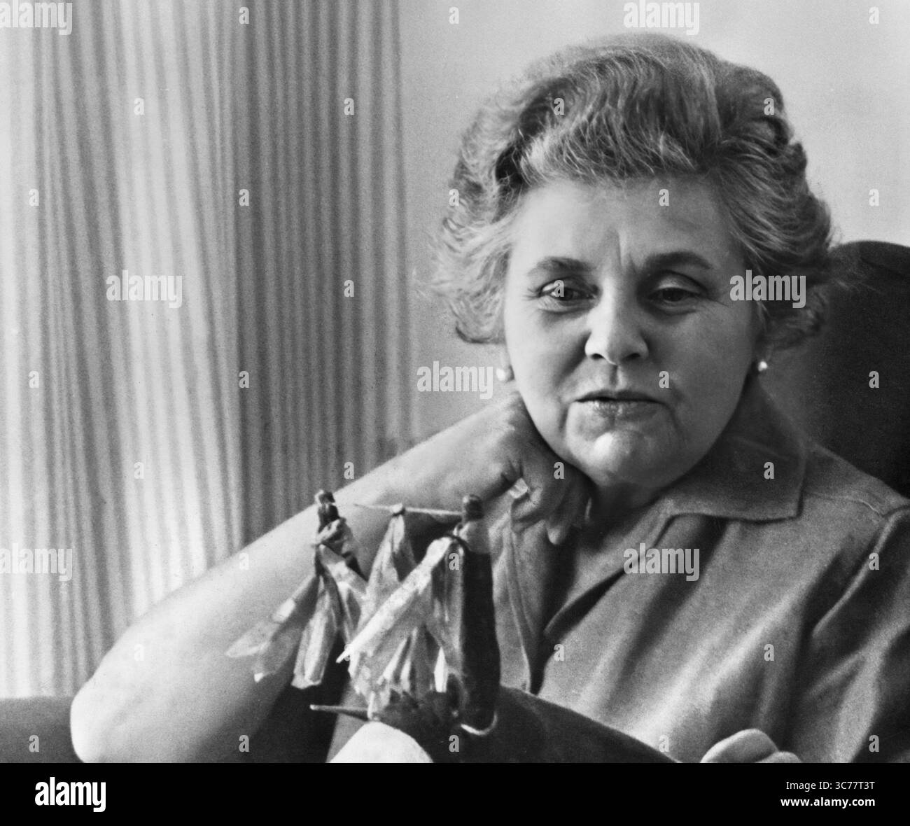 Elizabeth bishop portrait hi-res stock photography and images - Alamy